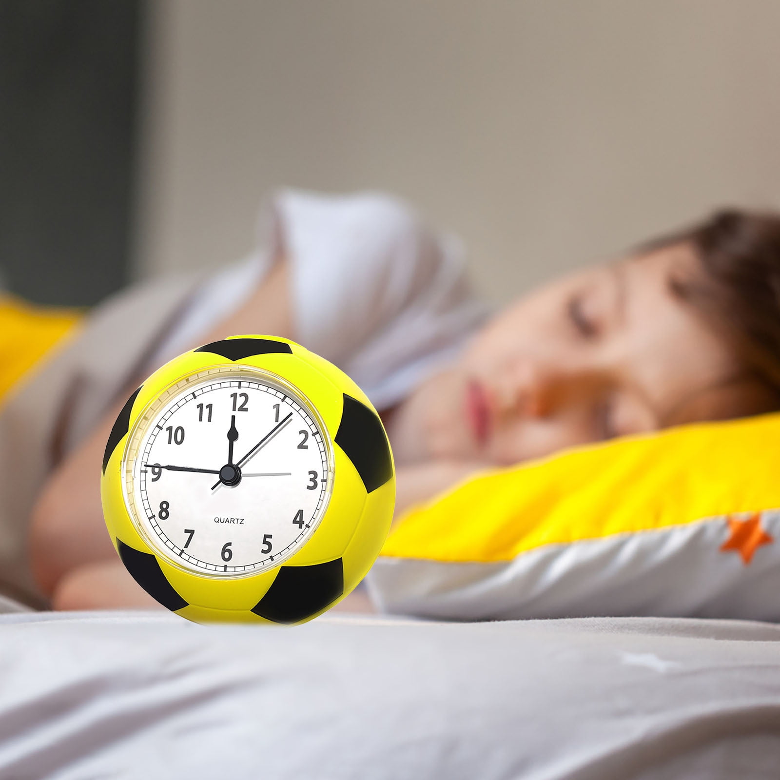 LHWGJQY Soccer Ball Alarm Clock Silent Table Clock 3d Football Shaped ...