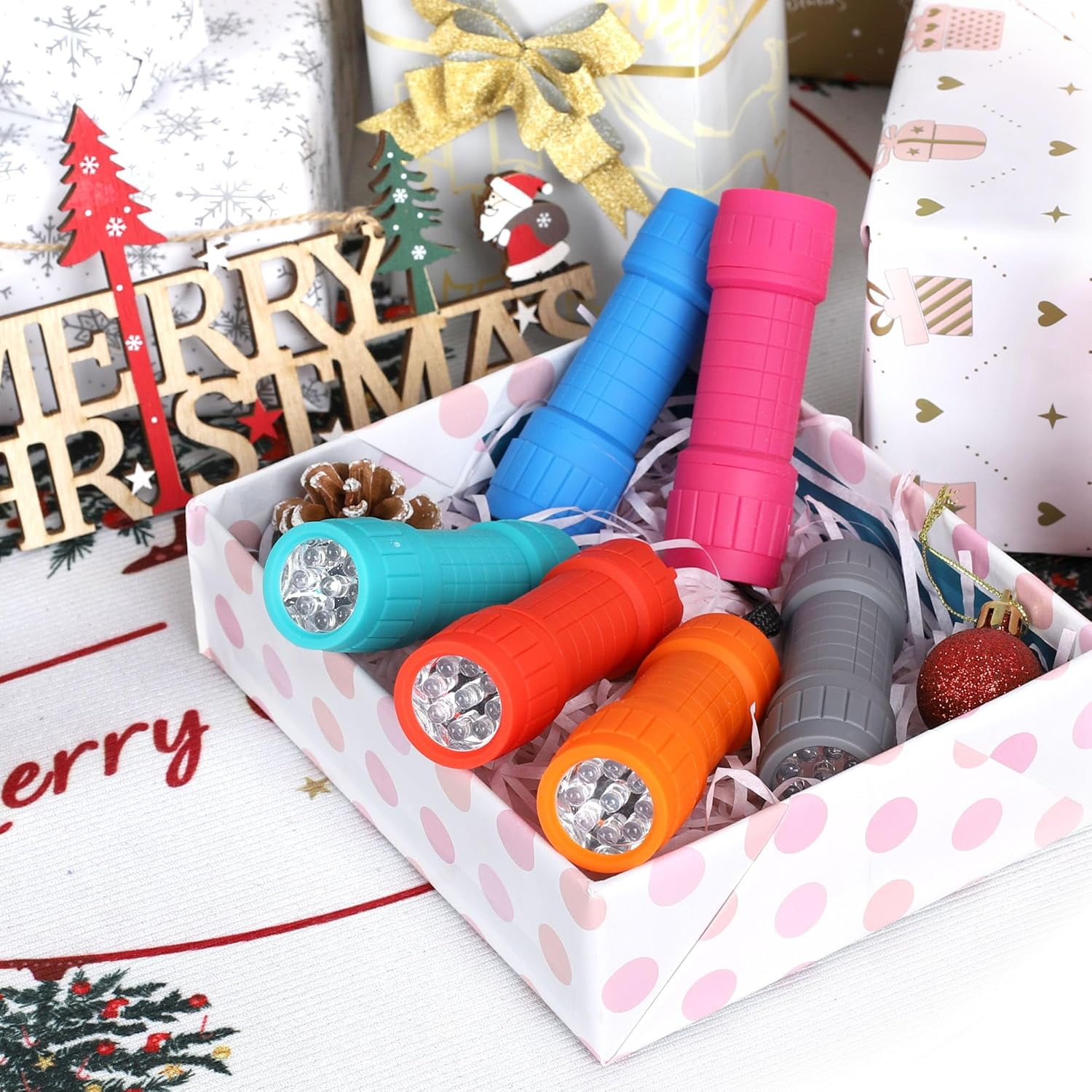 LIDUI-18-Pack, 9-LED Mini Flashlight Set, AAA Batteries are Included ...