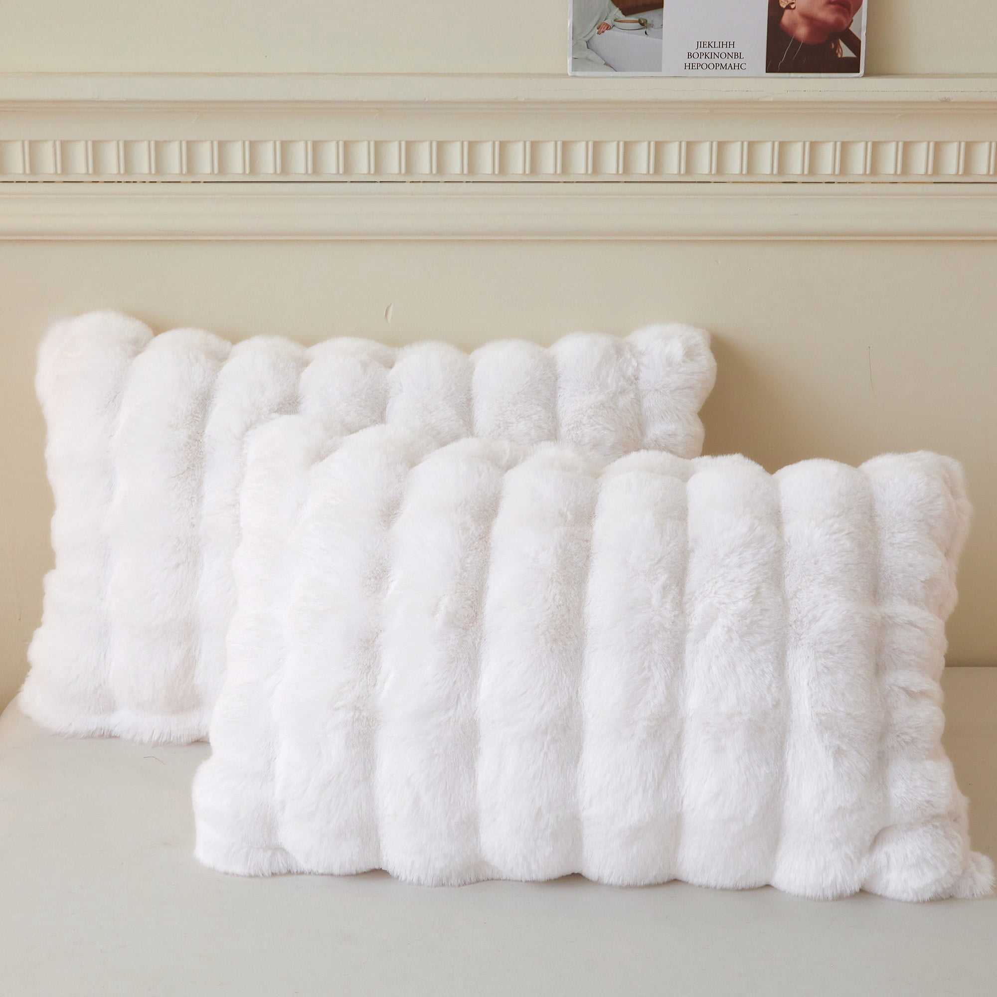 LIFEREVO 2 Pack Fluffy Faux Rabbit Fur Pillow Cases, Luxury Soft Plush ...