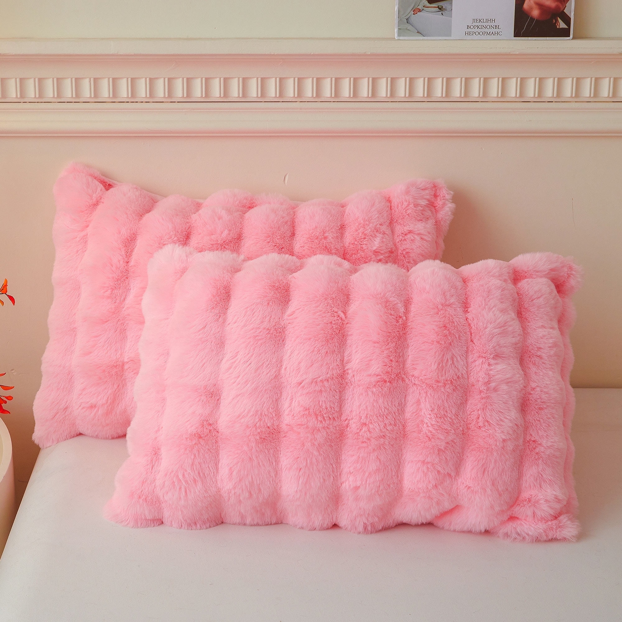 LIFEREVO, Faux Rabbit Fur Pillowcases, Pink 20x26, Fluffy Plush Furry ...