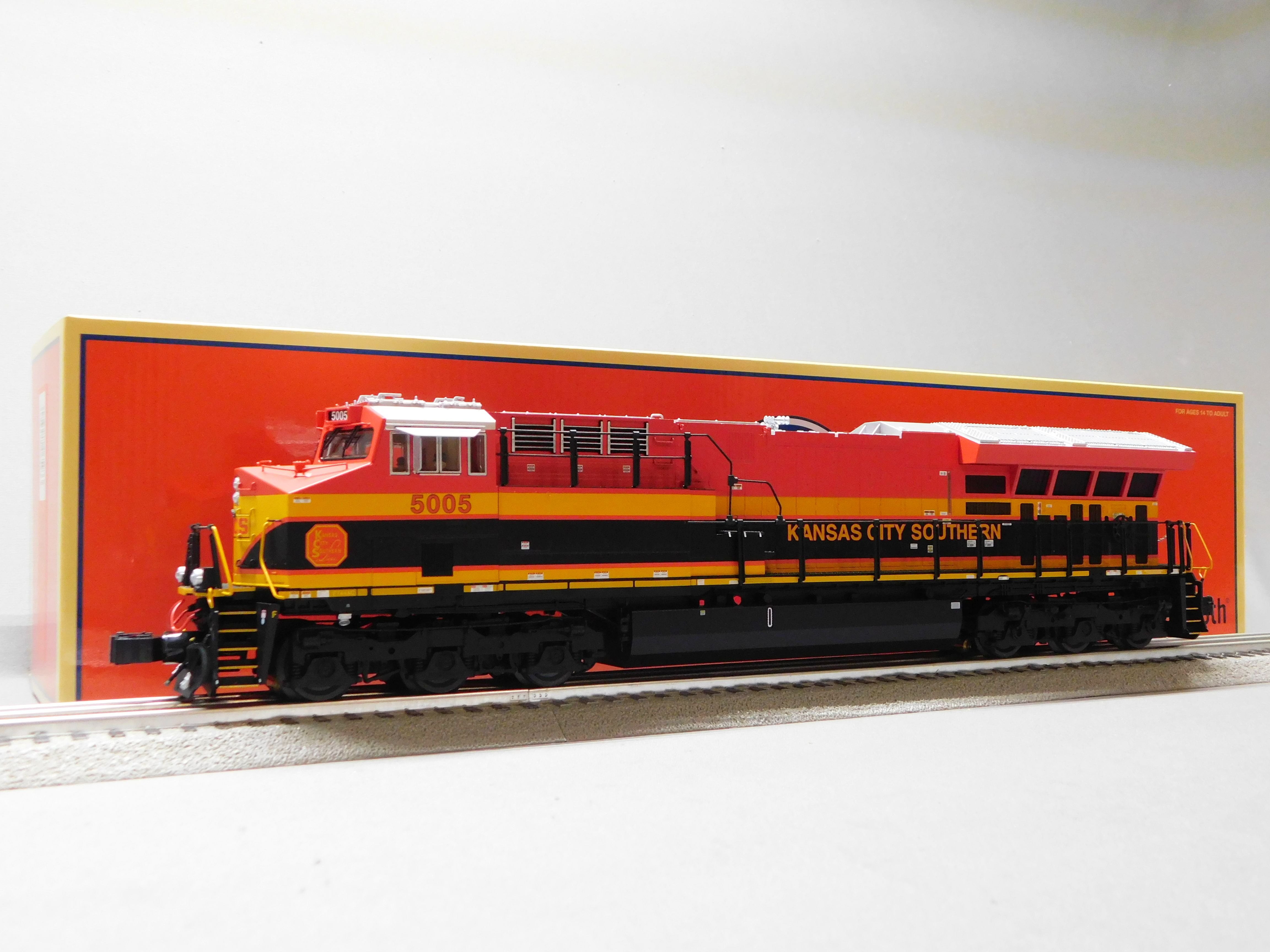 LIONEL BTO KANSAS CITY SOUTERN LEGACY ET44AC DIESEL ENGINE O GAUGE ...