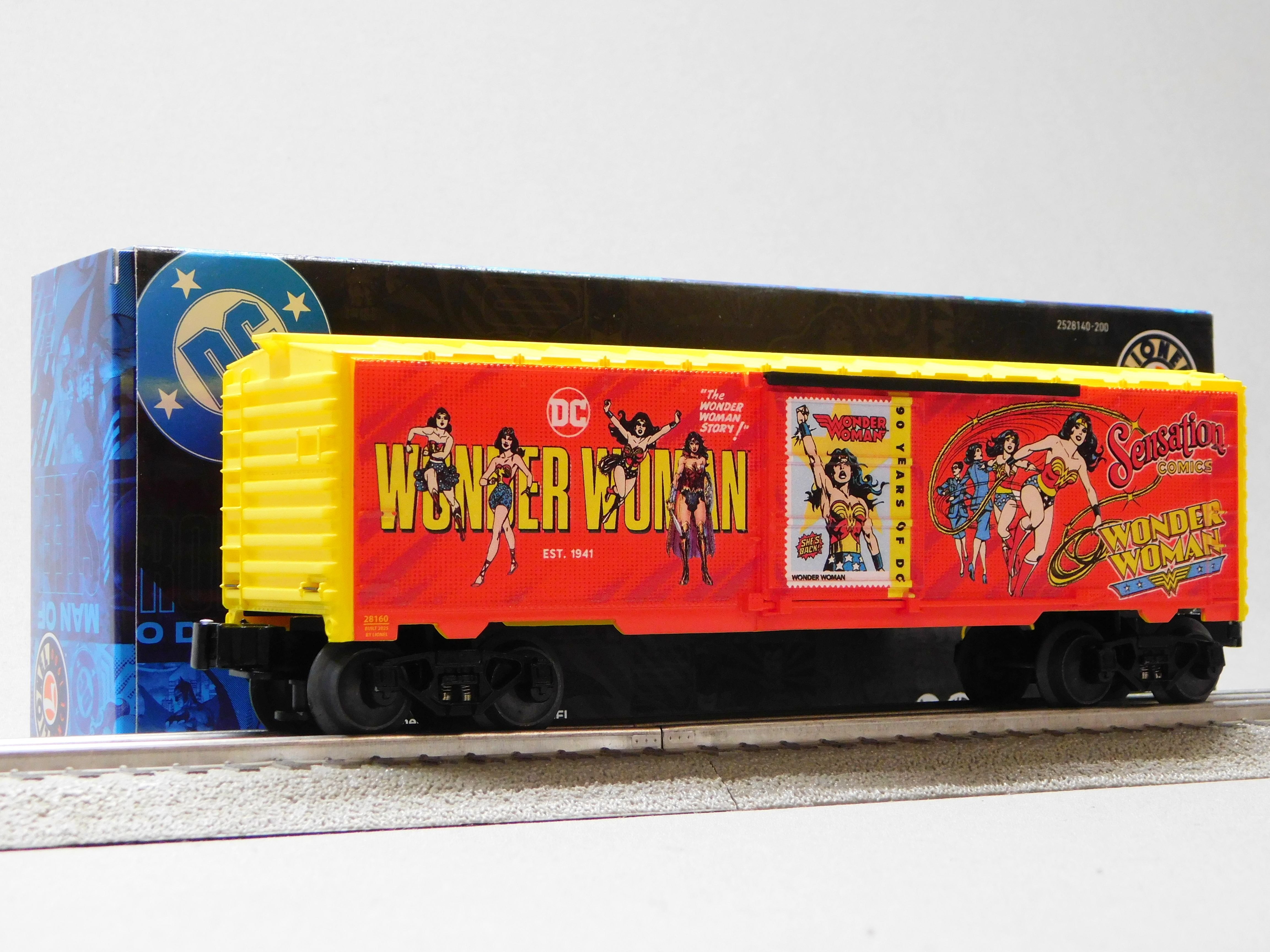 LIONEL DC COMICS WONDER WOMAN 90th ANNIVERSARY BOXCAR 2528160 - Walmart.com