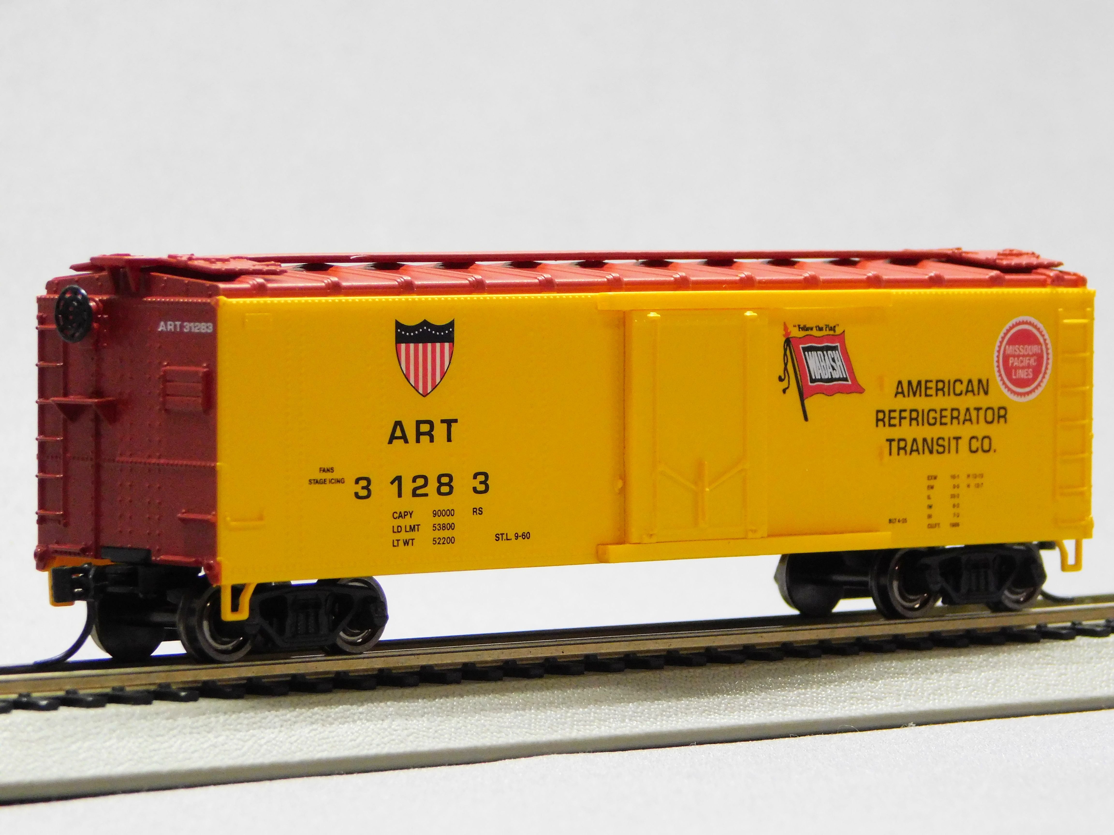 LIONEL HO SCALE AMERICAN REGRIGERATOR EXPRESS REEFER 2354040 - Walmart.com