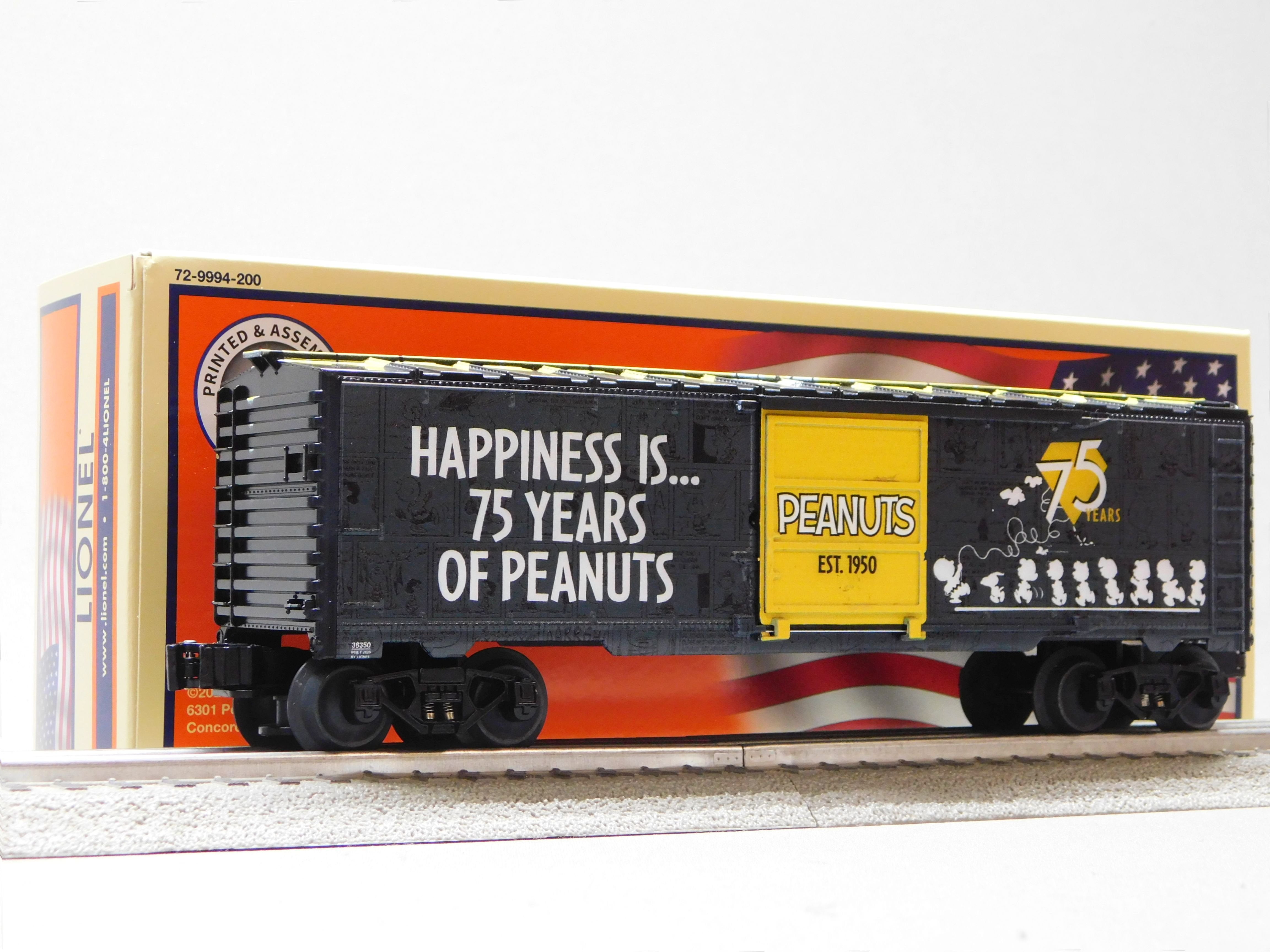 Lionel Peanuts 75th Anniversary MUSA O Gauge Model Train Boxcar for ...