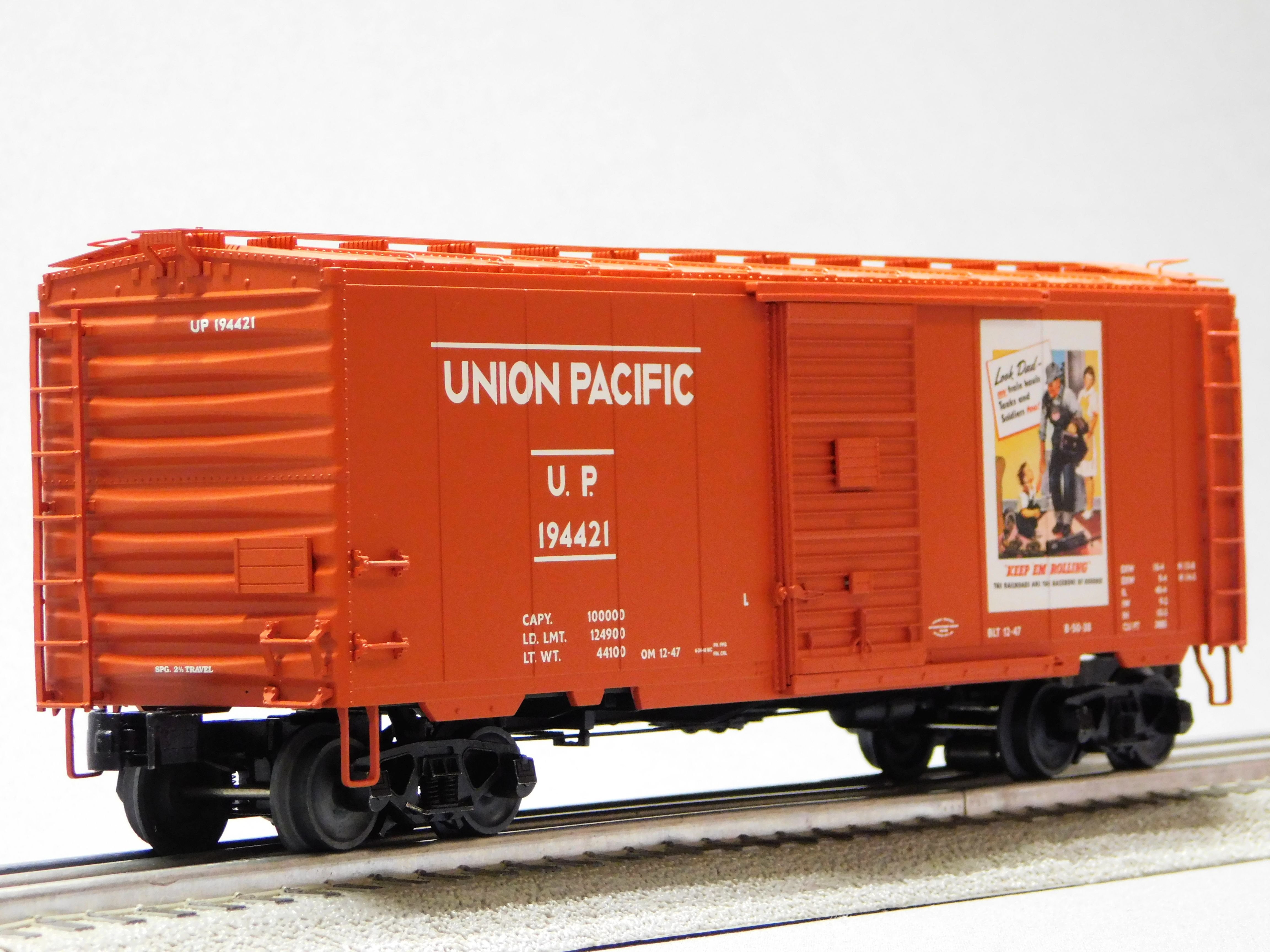 LIONEL UNION PACIFIC UP WWII LOOK DAD PATRIOTSOUNDS PS-1 BOXCAR SOUND O ...