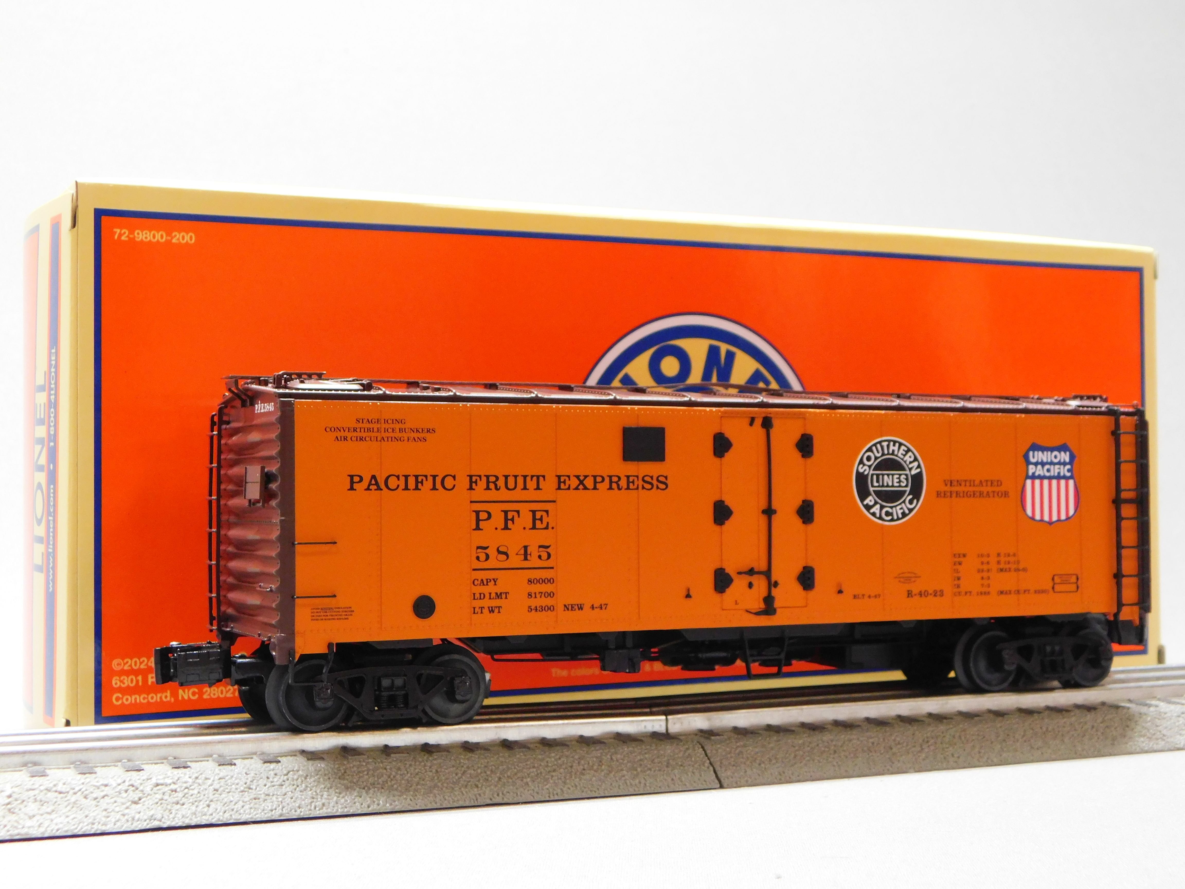 LIONEL UP PACIFIC FRUIT EXPRESS PFE HOTBOX REEFER #5845 O GAUGE 2426350 ...