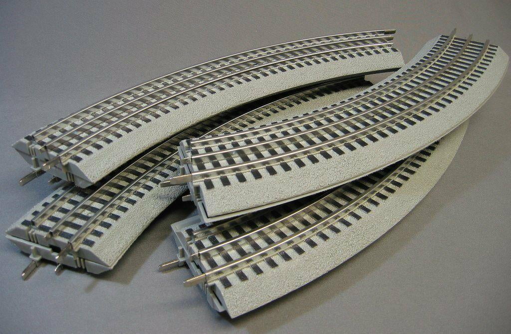 LIONELL FASTRACK O36 1/8 Curve Section Track 8 Pieces (1 Full Circle) O ...