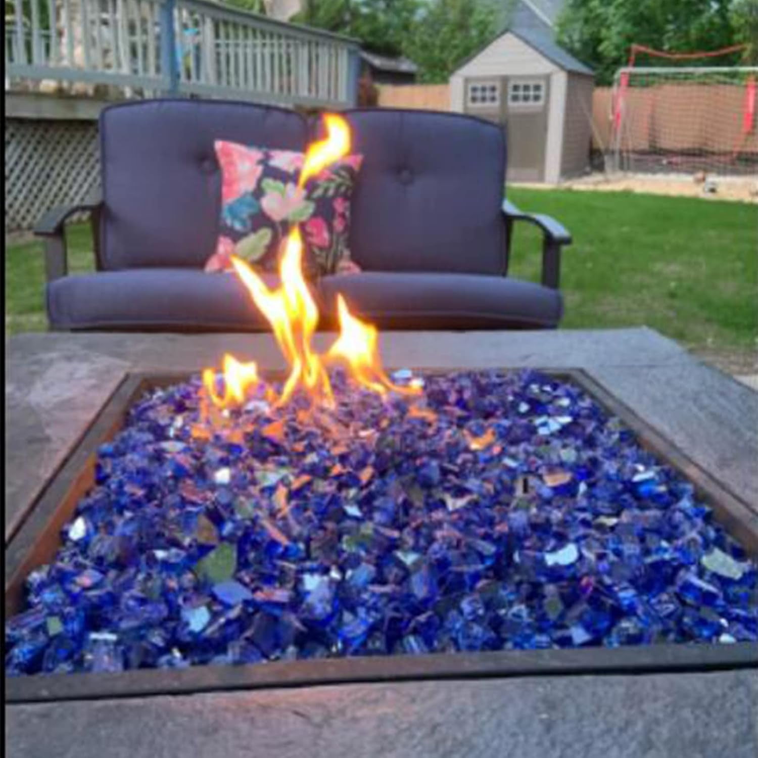 LIYYOO Fire Glass Rocks for Fire Pit, 1/2 Inch 10 Pounds Cobalt Blue ...