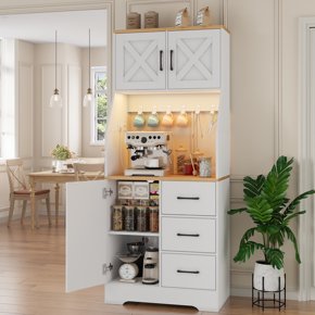 Kitchen Cubbard