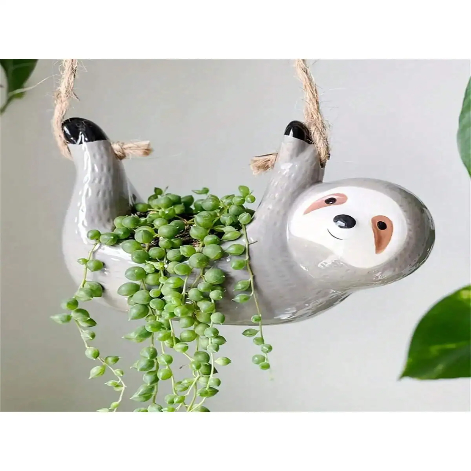 LNGHEJZ Cute Ceramic Hanging Planters Pots for Indoor Succulent Air ...
