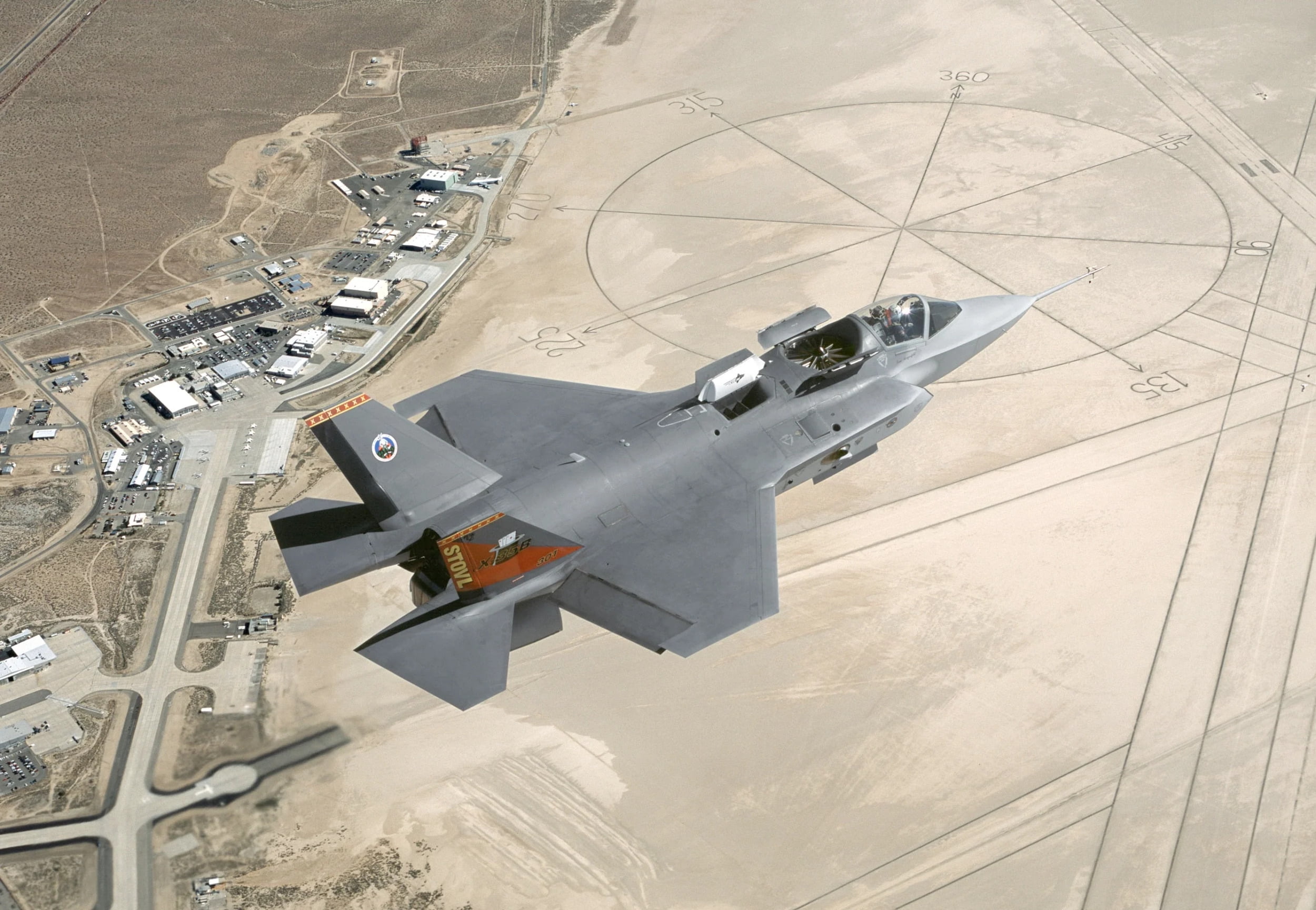 LOCKHEED MARTIN F-35 LIGHTNING III GLOSSY POSTER PICTURE PHOTO PRINT ...