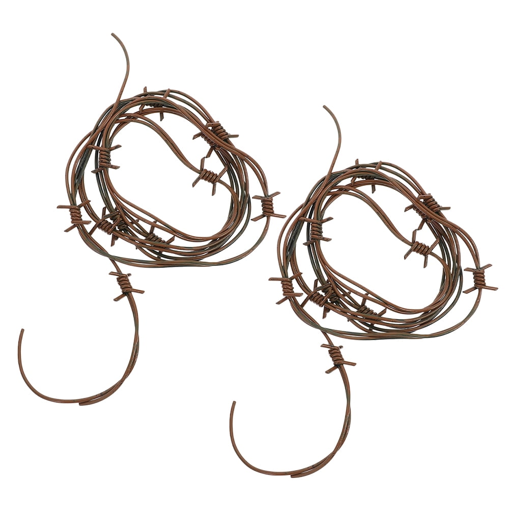 LOLIPPYY 2Pcs Plastic Rusted Barbed Wire Prop Brown Western ...