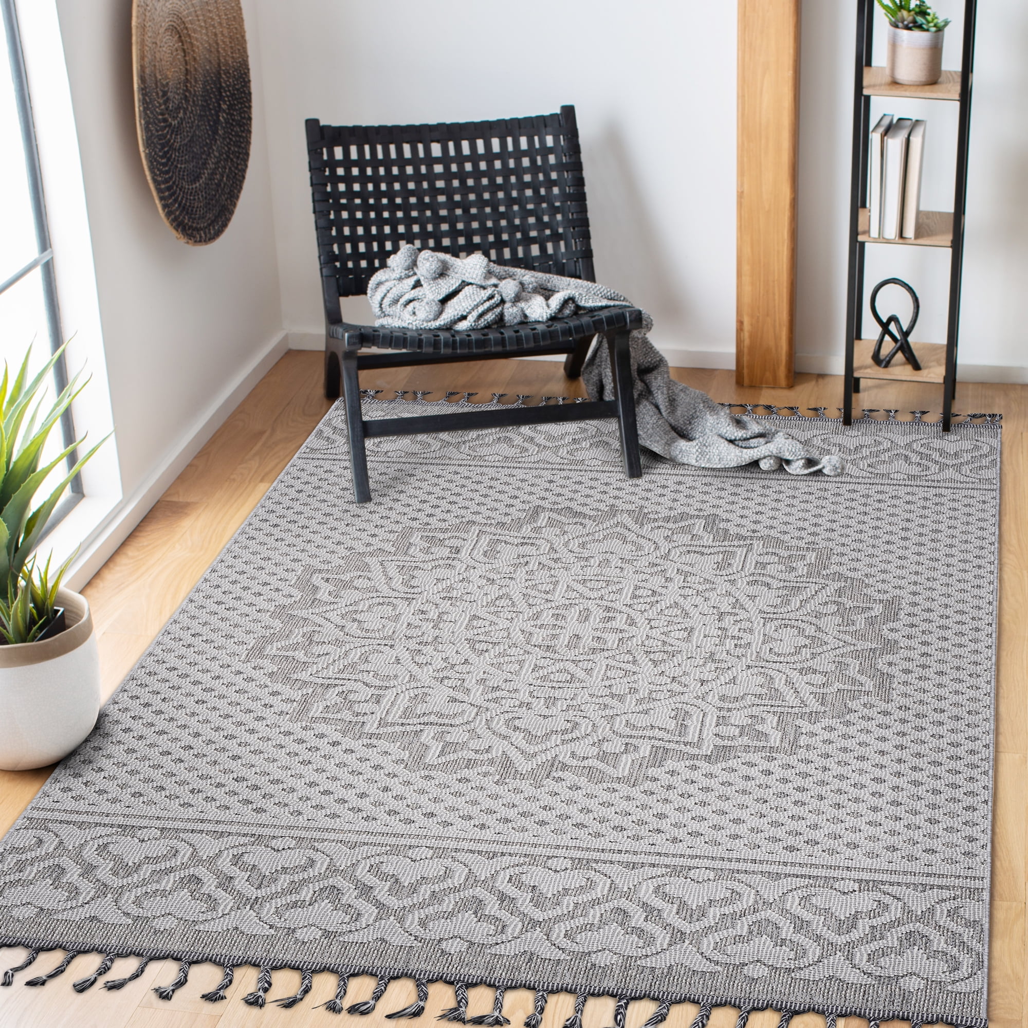 LOOM & LUXE Collection 8X10 Gray/White /Medallion Indoor/Outdoor Area Rug - Walmart.com
