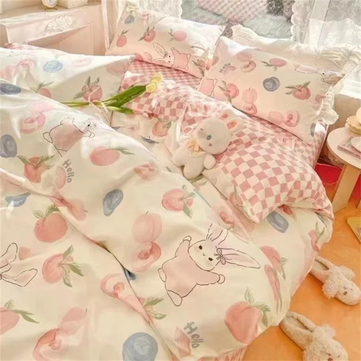 LOPNGLG Soft and Cute Kawaii Strawberry Bedding Set for Girls - Single ...