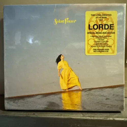 LORDE Solar Power (no Cd) Special Music Box Edition/booklet (comes With ...