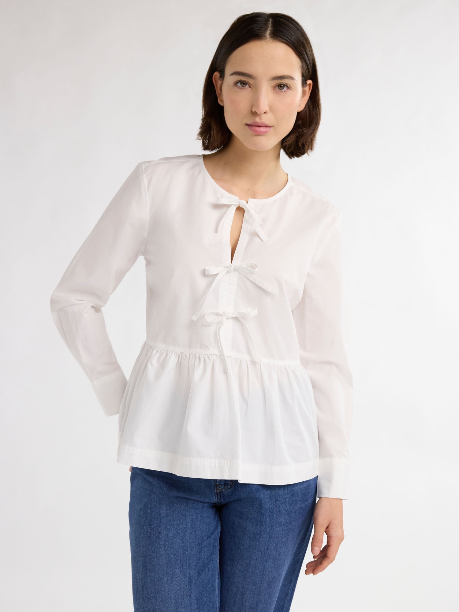 Free Assembly Women’s and Women's Plus Cotton Bow Front Top with Long ...