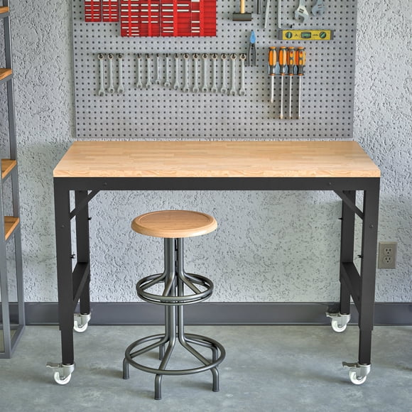 Workbench On Wheels