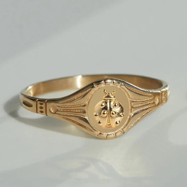 Lady Bug Signet Ring ~ Pinky Signet Ring ~ Minimalist Ring ~ Promise ...