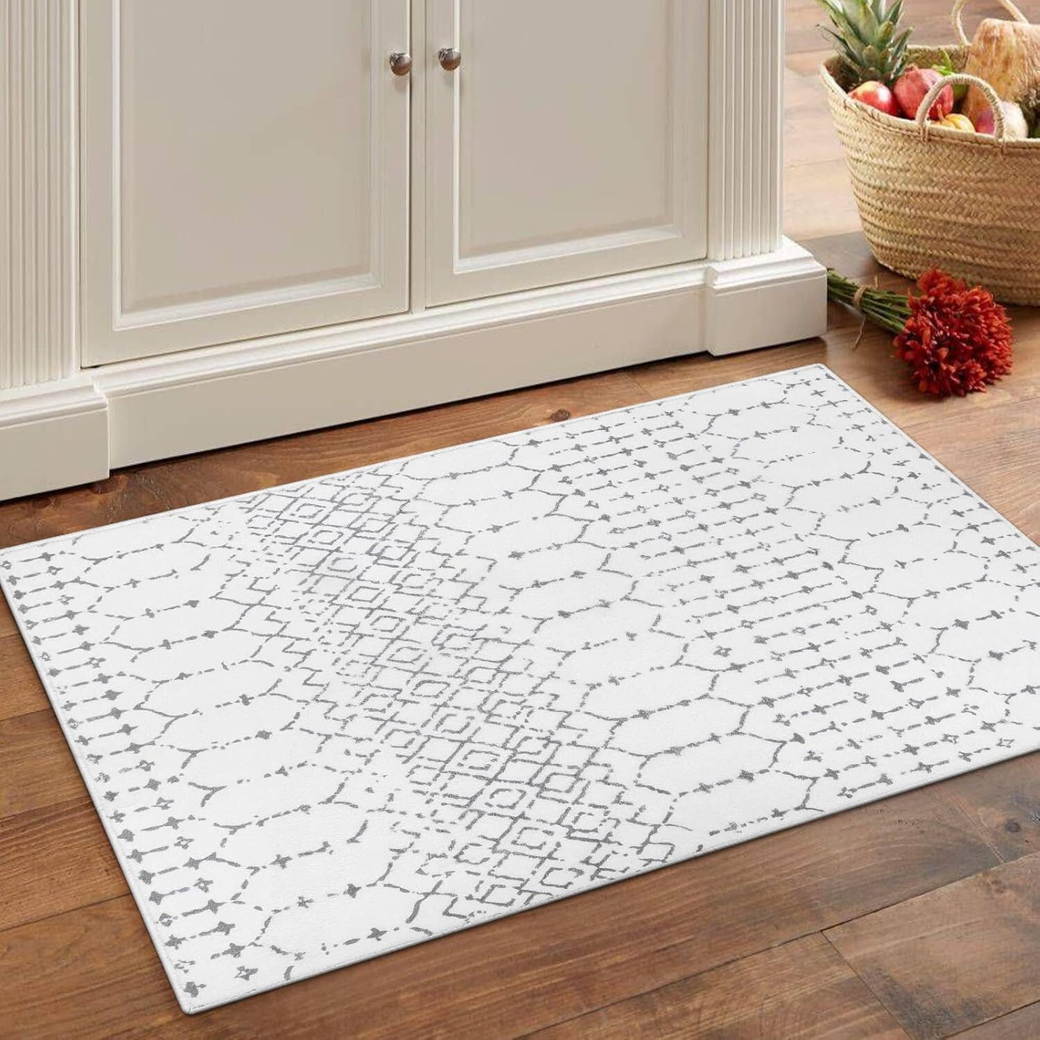 Lahome 2'x3' Moroccan Entryway Washable Rugs,Non-Slip Thin Kitchen Rug ...