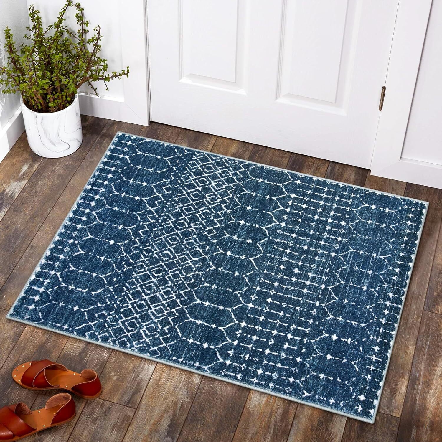 Lahome 2'x6' Moroccan Entryway Washable Rugs,Non-Slip Thin Kitchen Rug ...