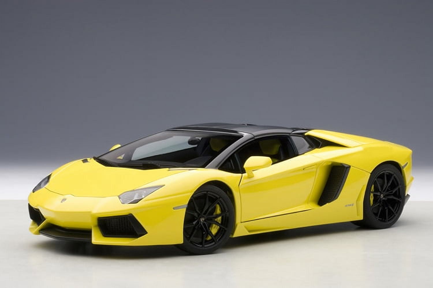 Aventador Yellow Roadster