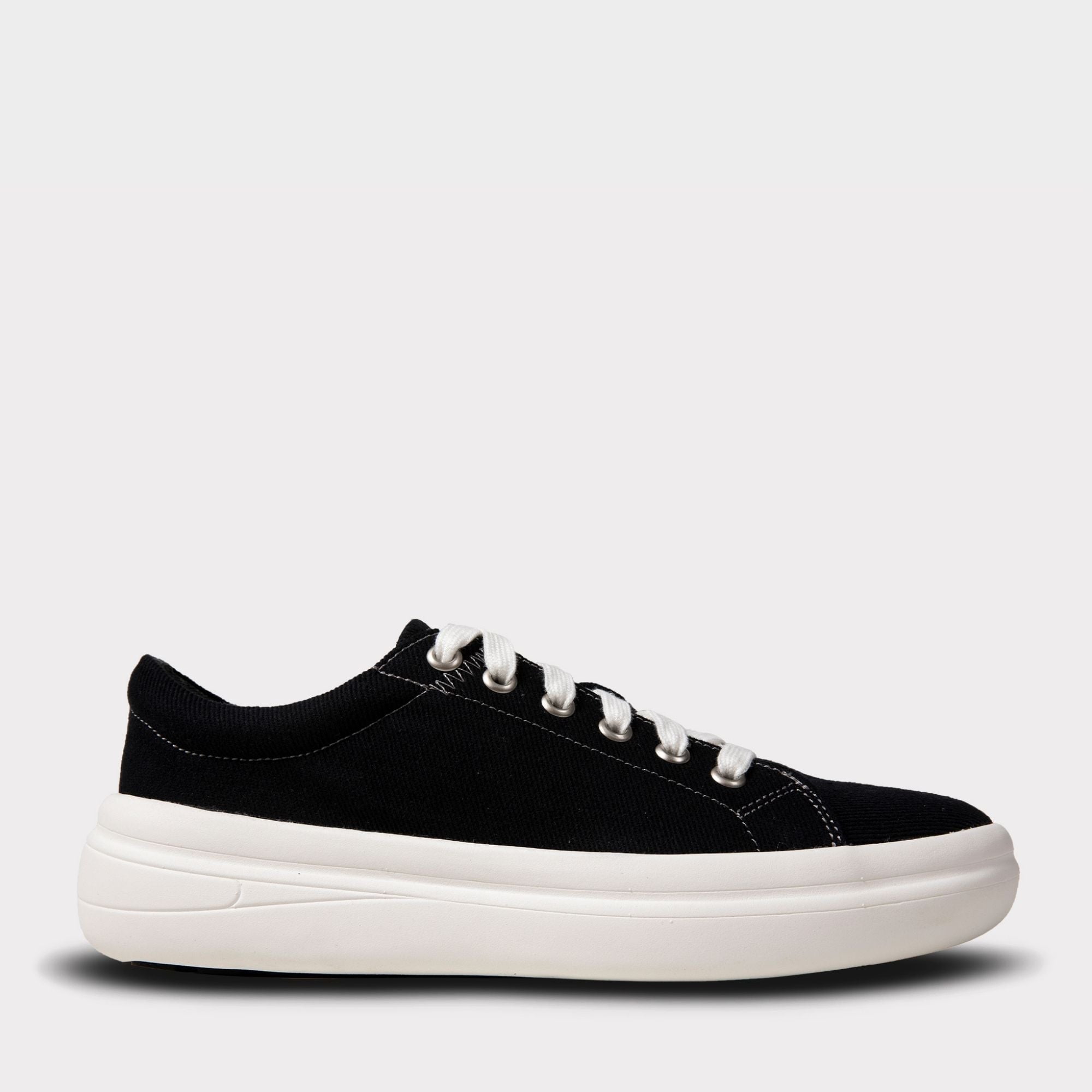 Lamo EW2404-BLK-5 Makenna Casual Platform Sneaker, Black - Size 5 ...
