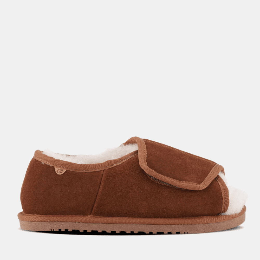 Lamo Footwear Women's Apma Open Toe Wrap Slippers Chestnut 9 M ...