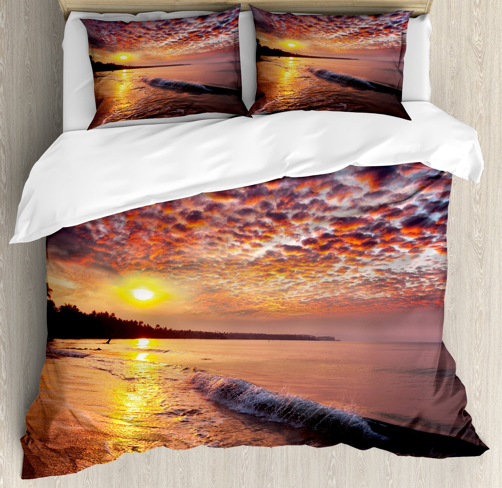 Landscape Duvet Cover Set, Photo of Sunrise with Cloudy Sky at Seashore ...