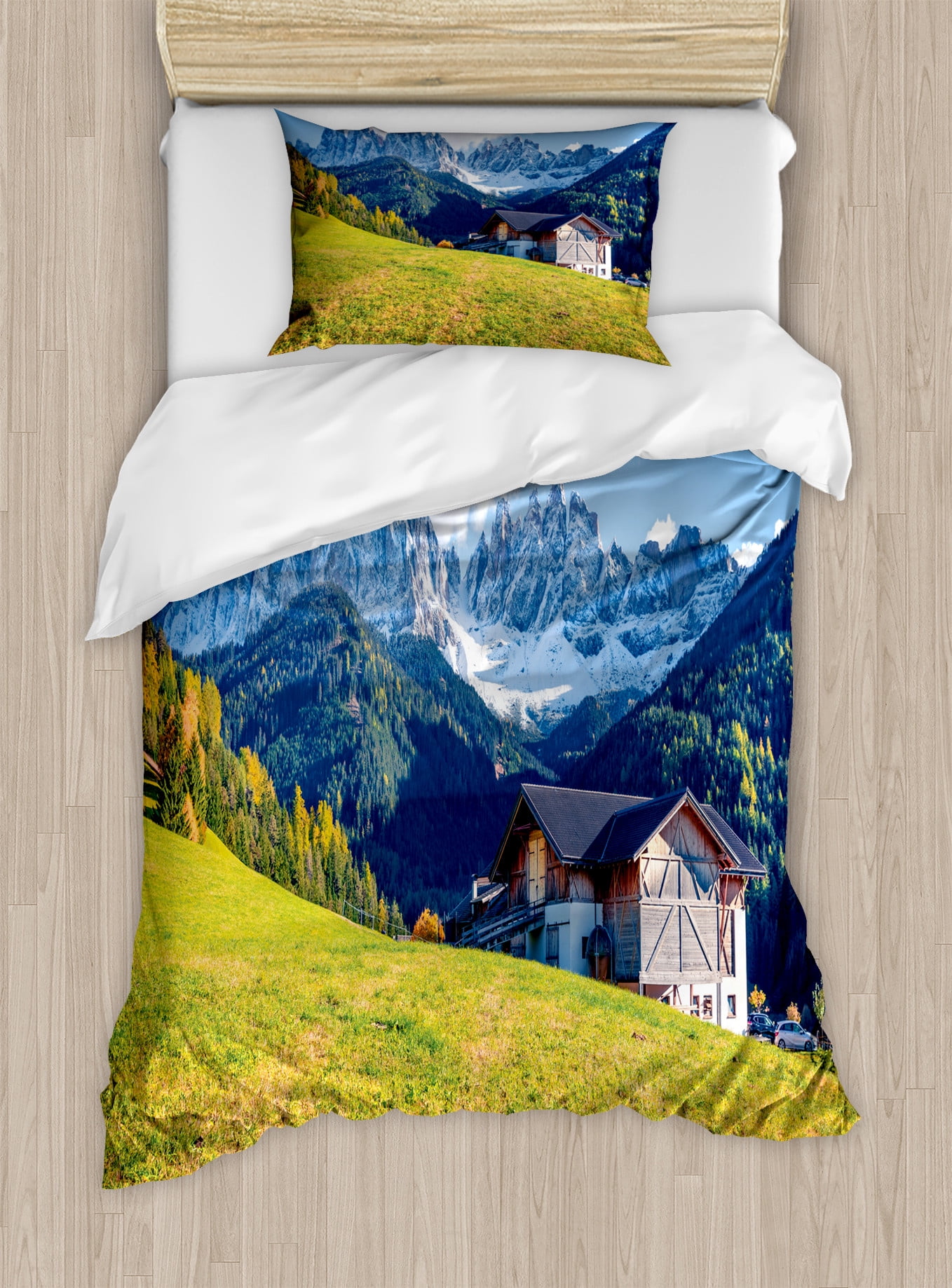 Landscape Duvet Cover Set, Santa Maddalena Village in Front of the Odle ...