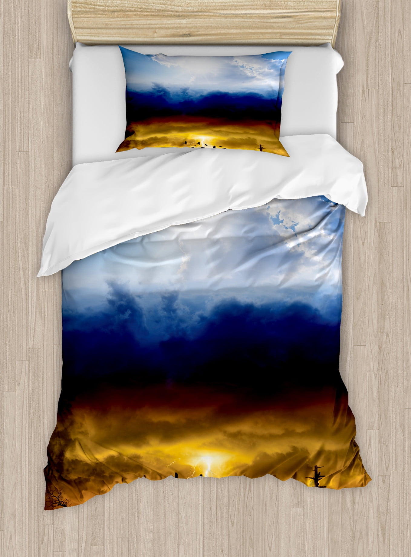 Landscape Duvet Cover Set, Sun and Dark Stormy Sky with Thunder Heaven ...
