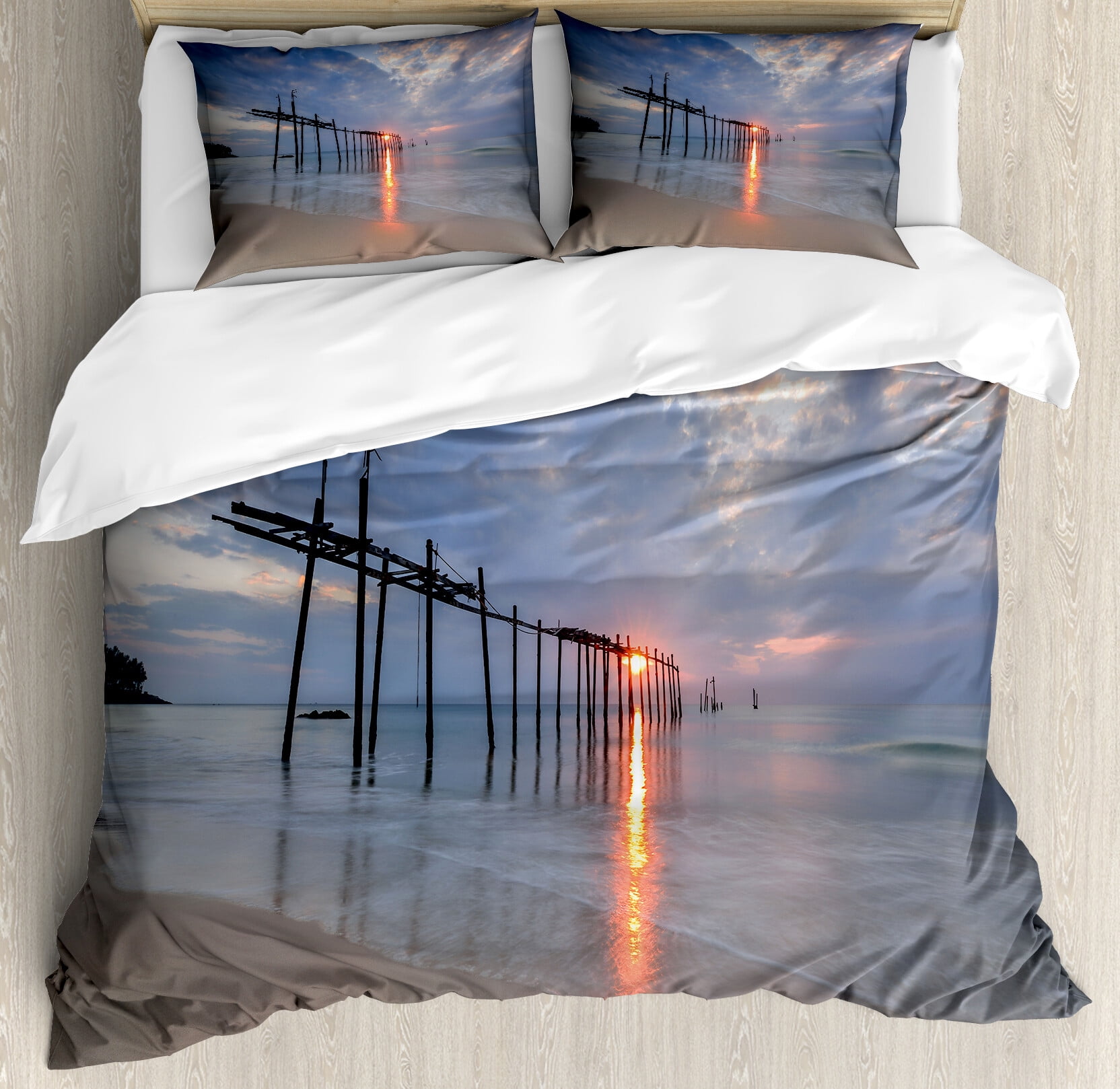 Landscape Duvet Cover Set, Sunbeams and Old Bridge at Pilai Beach Sunset Thailand Tropical ...