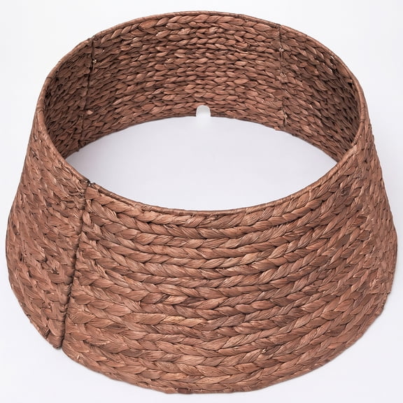 Christmas Tree Collar Wicker