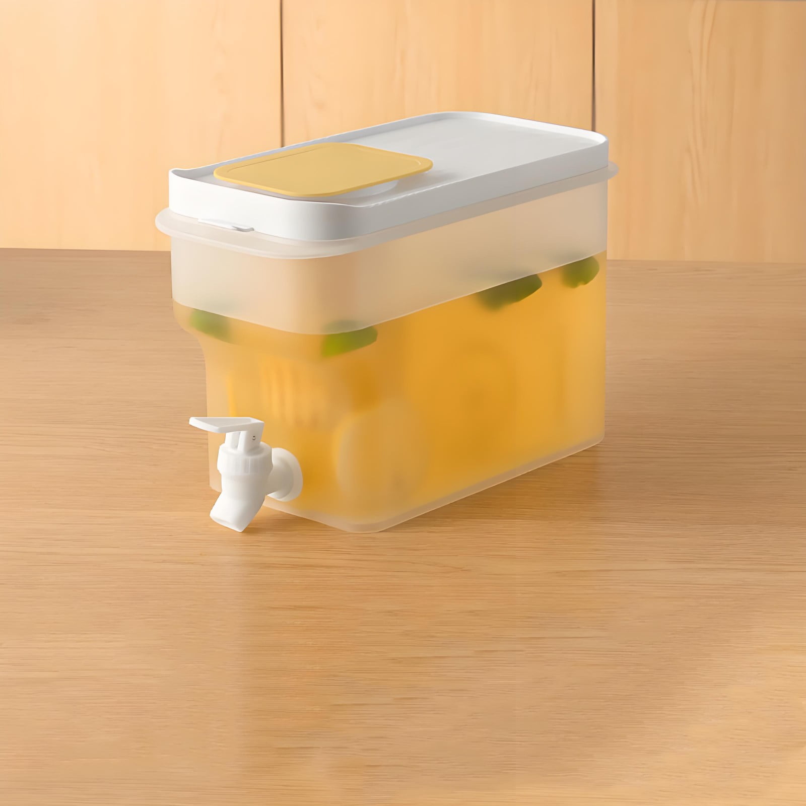 Large Capacity Refrigerator Water Kettle with Faucet, Plastic Pitcher ...