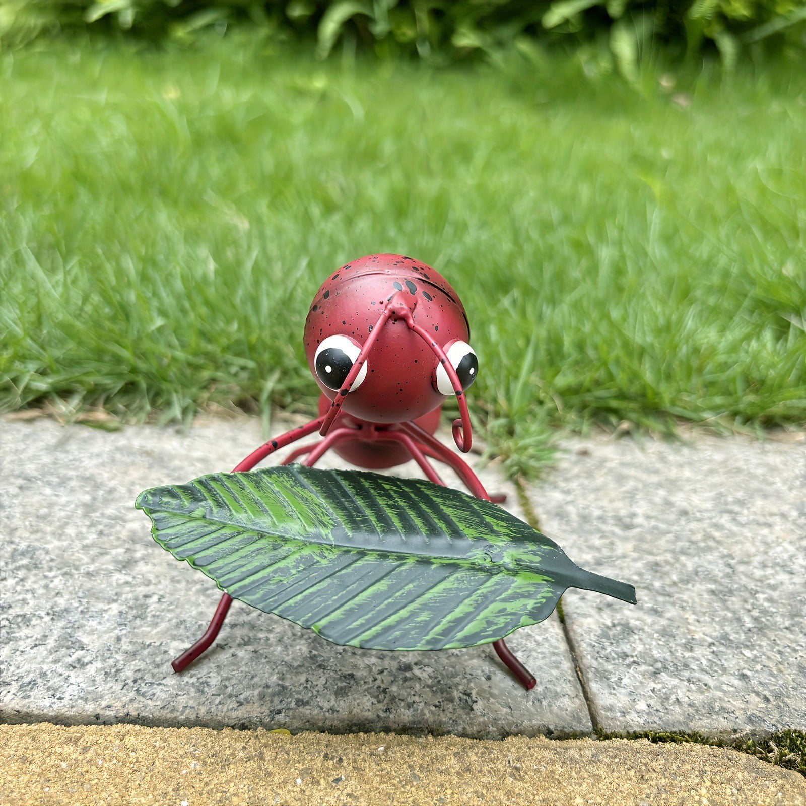 Large Metal Ant Garden Sculpture - Indoor Outdoor Decorative Statue ...
