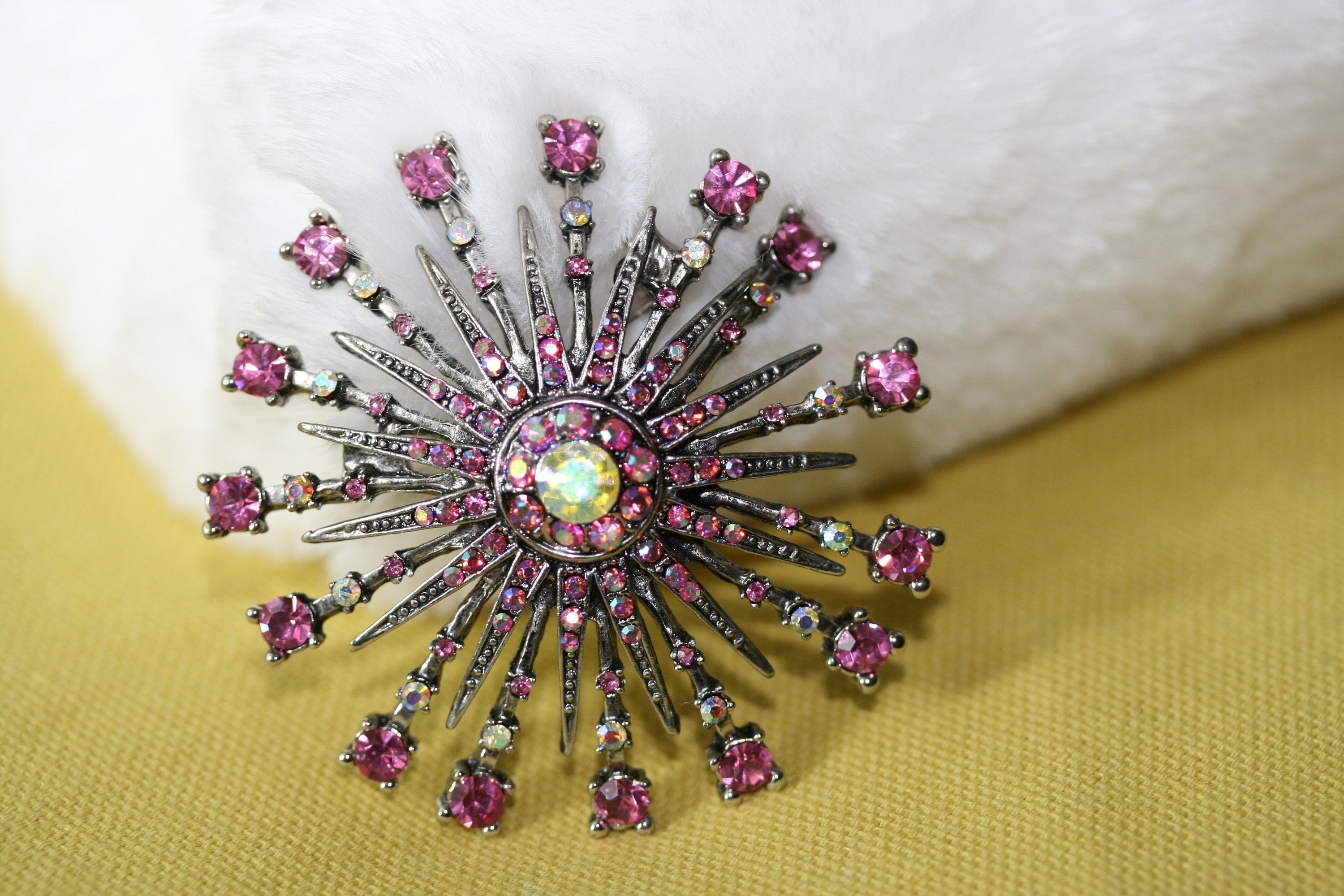 Large Pink Brooch Round Shape Crystal Rhinestone Brooches Wedding ...