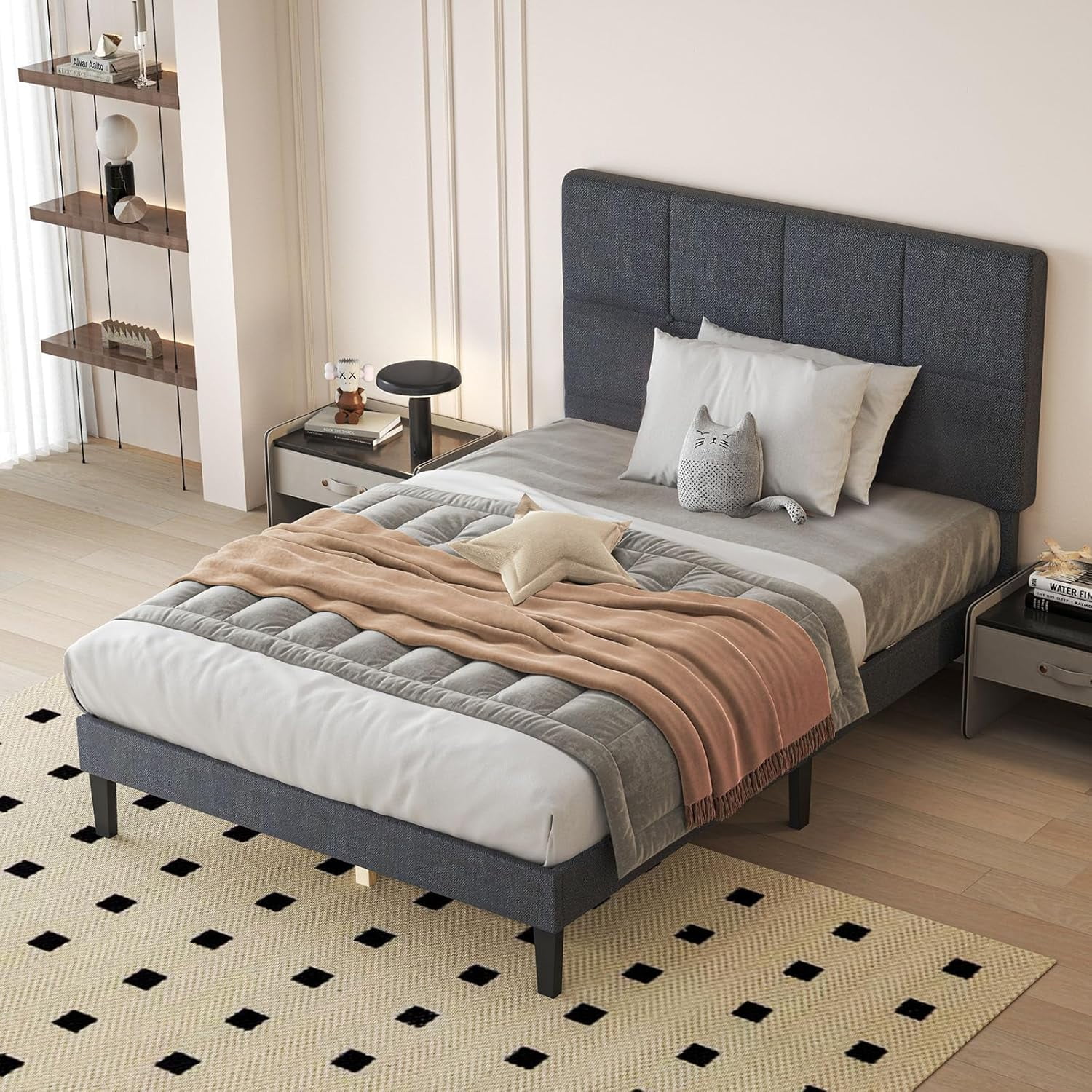 Large bed frame, wooden platform bed, with a load capacity of 800 ...
