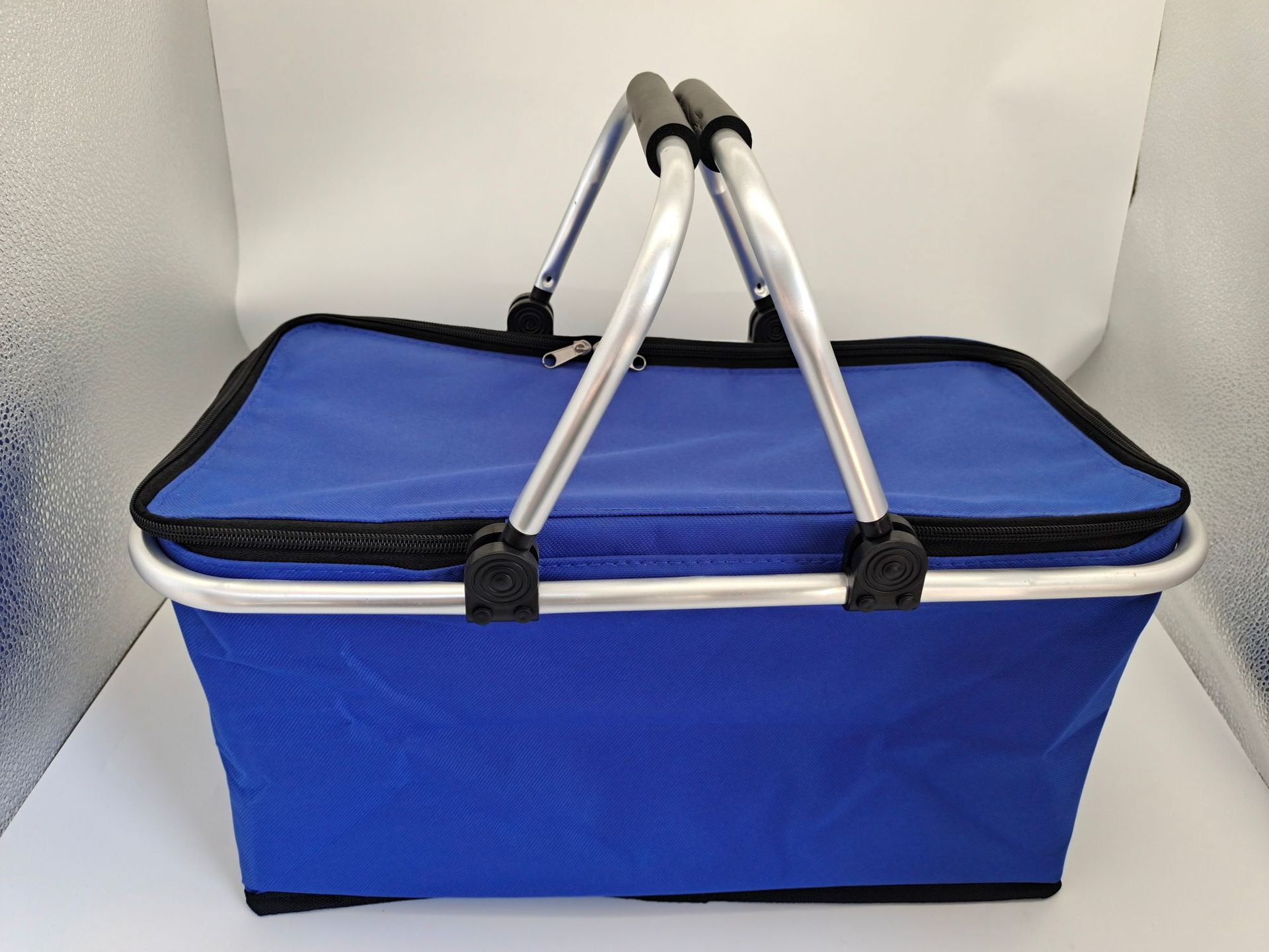 Large insulated Folding Lunch Picnic Camping Cooler Hamper Basket Bag ...