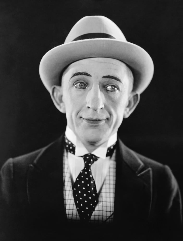 Larry Semon Portrait (8 x 10) - Walmart.com