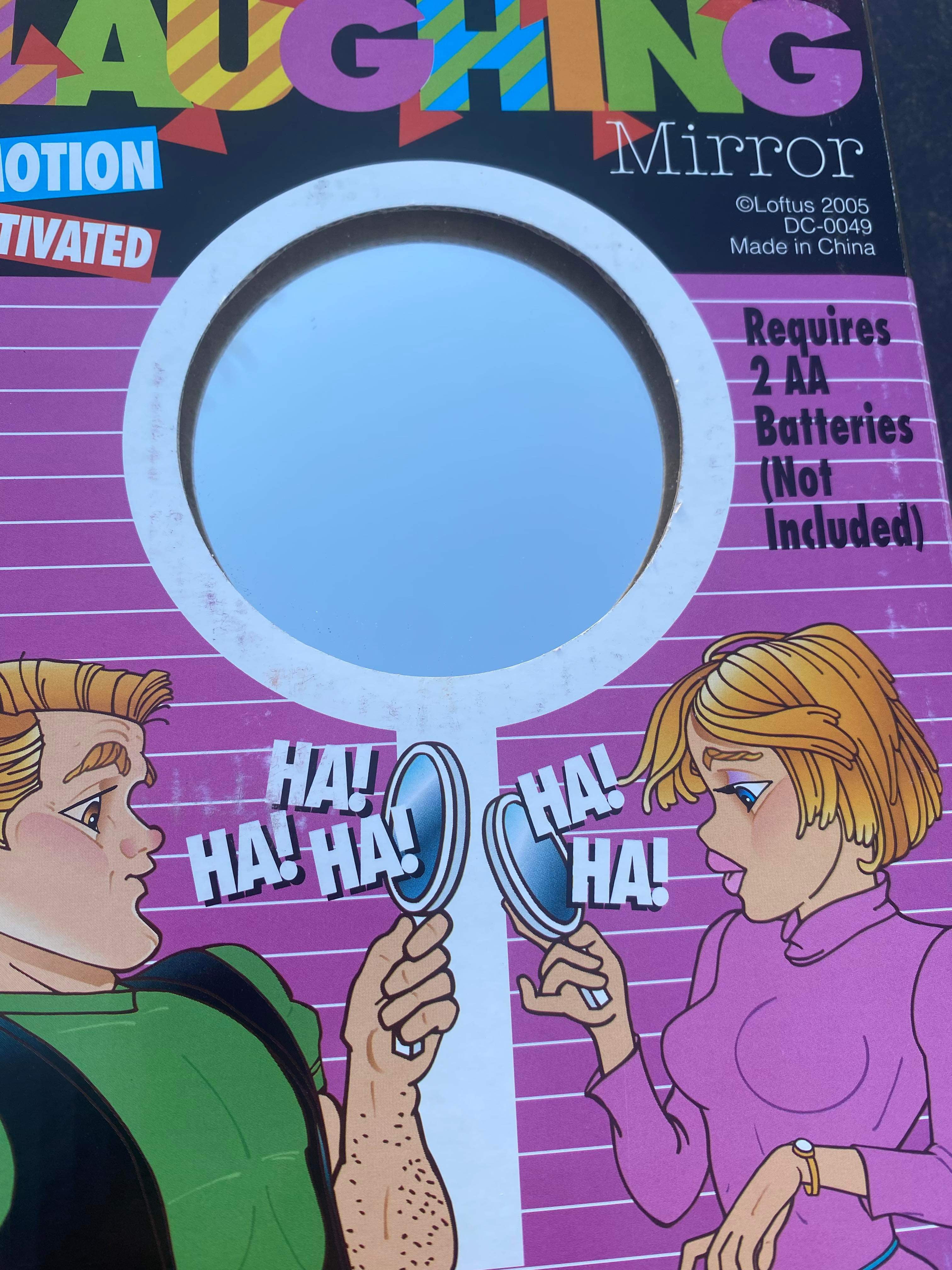 Laughing Mirror Motion Activated HA! HA! HA! HA! Novelty Funny Joke Gag ...