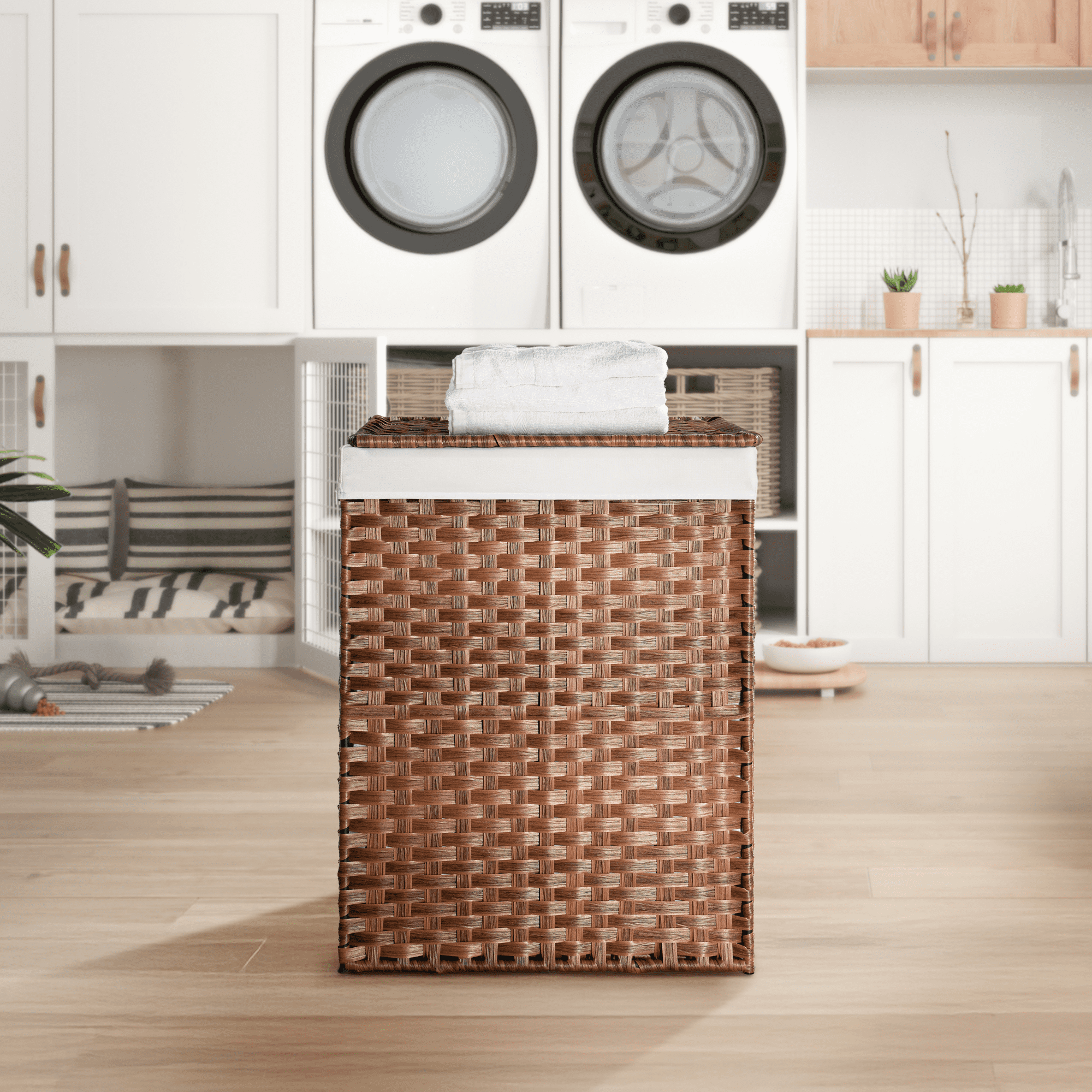 Laundry Hamper With Lid PE Rattan Powder Coating Frame Clothes Hampers ...