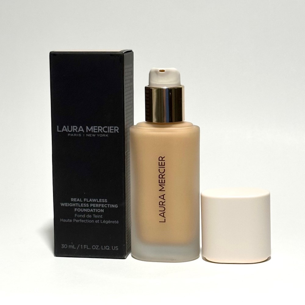 Laura Mercier Real Flawless Weightless Perfecting Foundation 3C1 Dune ...