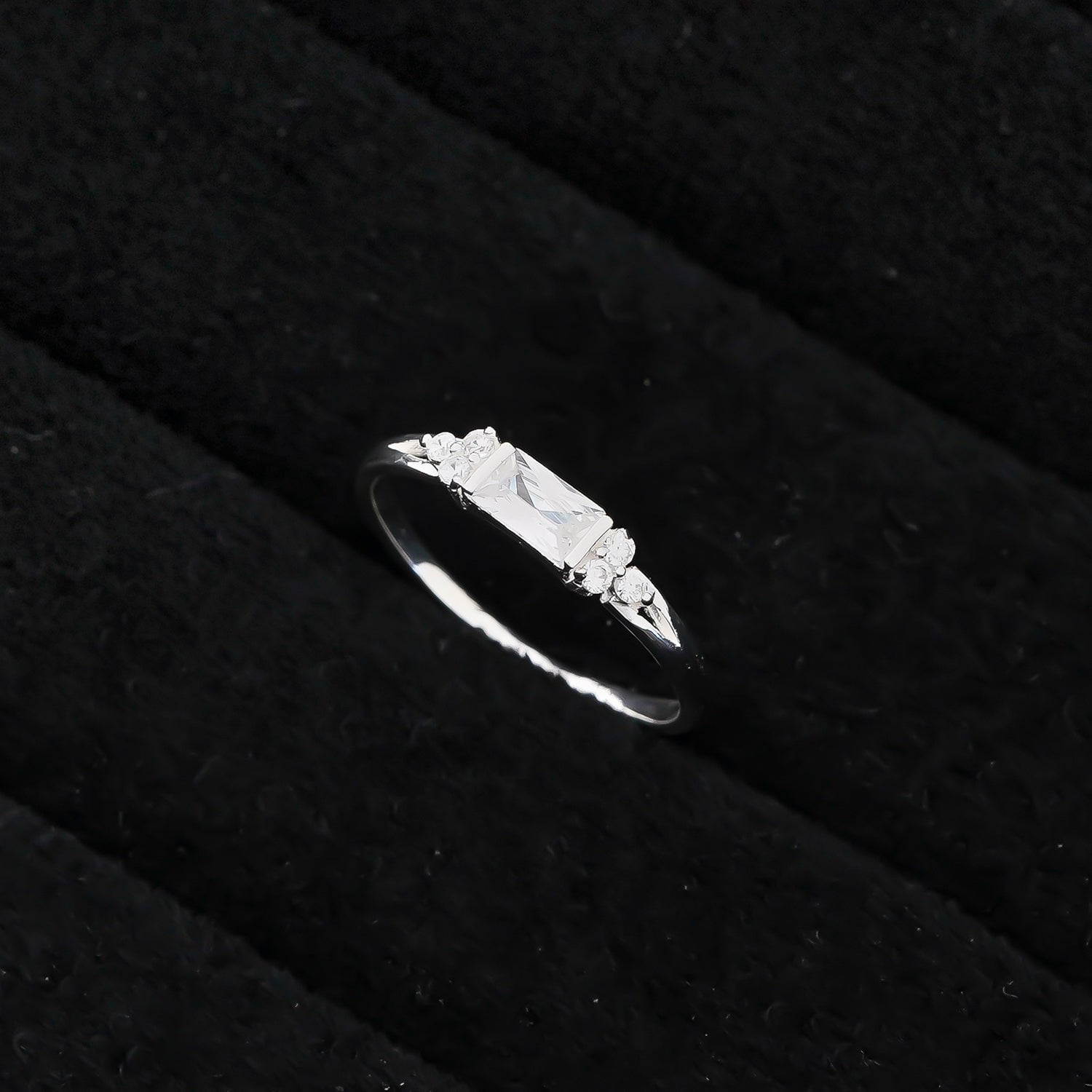 LavaJewelry, Ring Classic Square Design Moissanite, 925 Sterling Silver ...