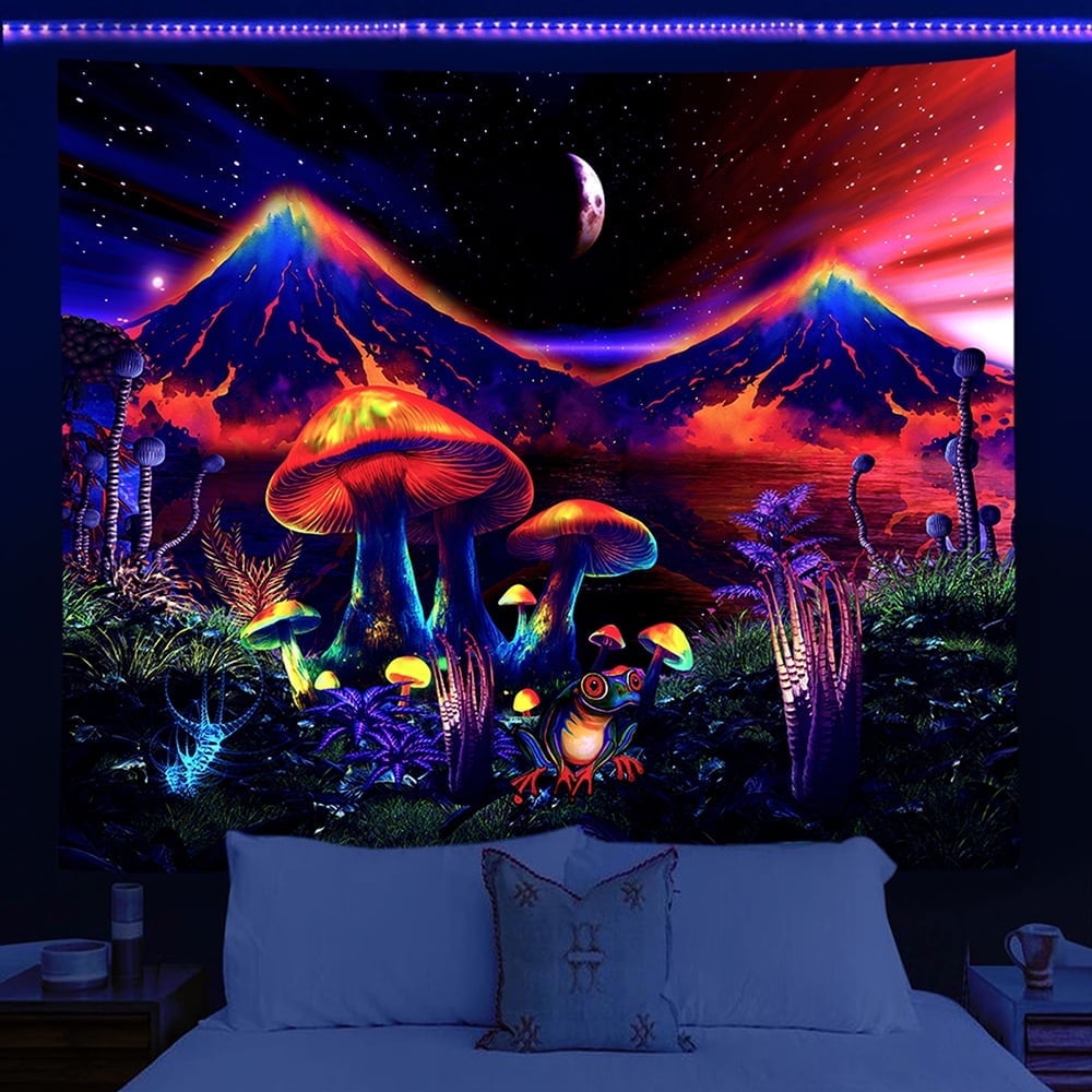 Y YUNHSOM Blacklight Mushroom Forest Scenery Tapestry - Frog UV ...