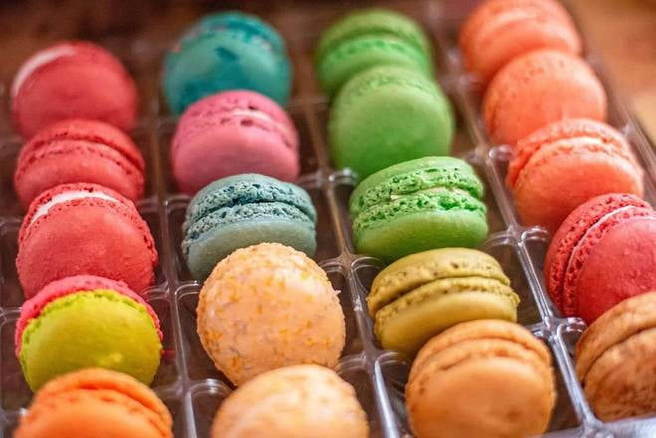 Le Macaron French Pastries Macarons Regular Boxes Box of 16 Macarons ...