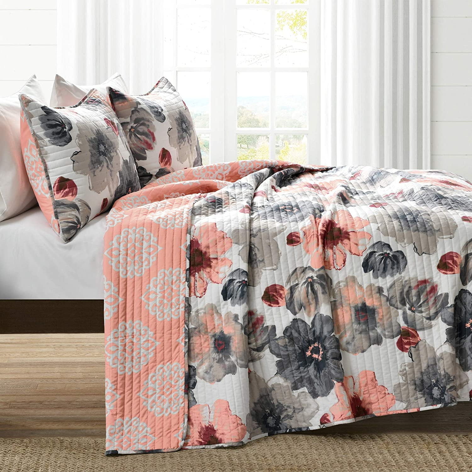 Leah Reversible Floral Quilt Set, 3 Piece Set, Full/Queen, Coral & Gray ...