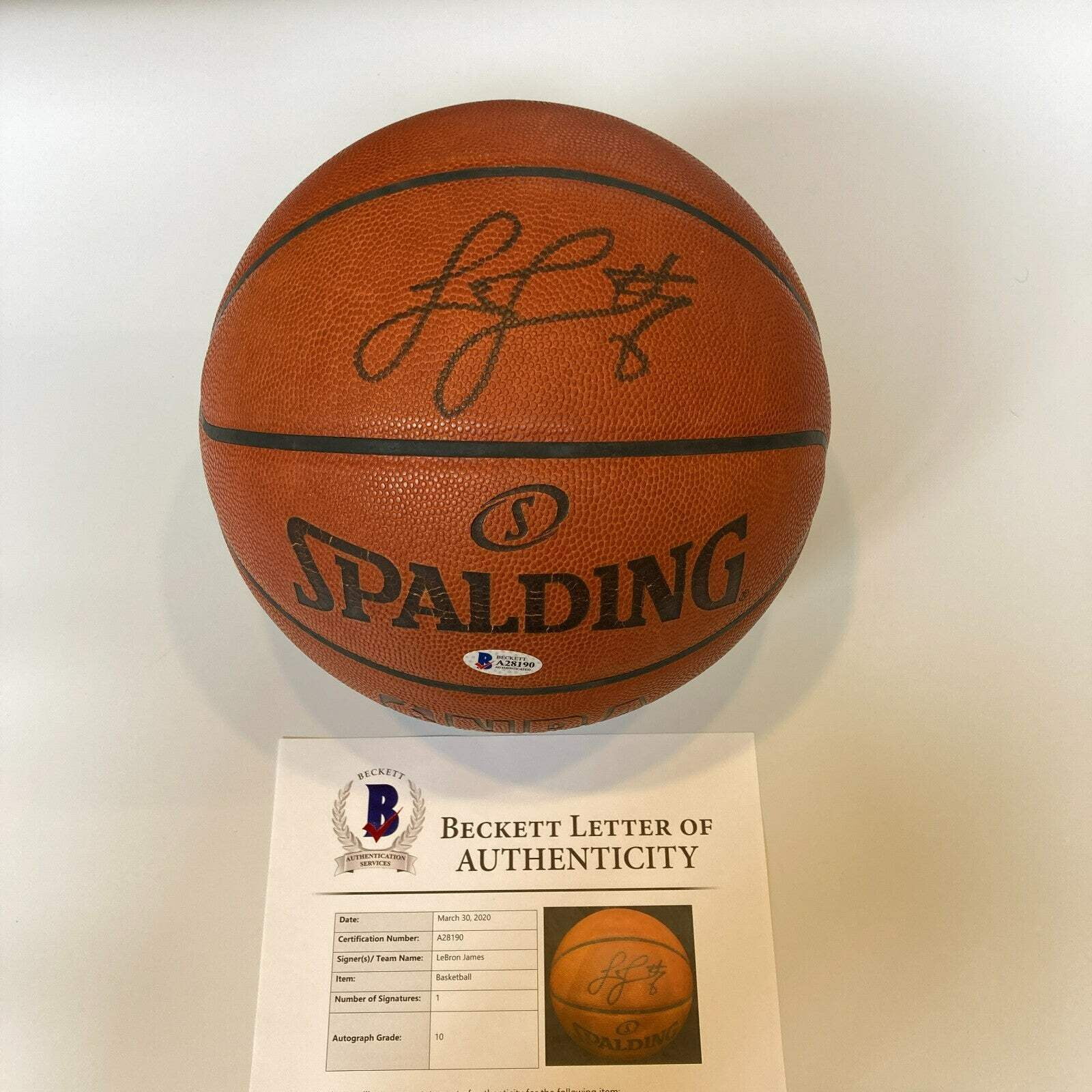 Lebron James Signed Game Used Spalding NBA Game Basketball Beckett GEM ...