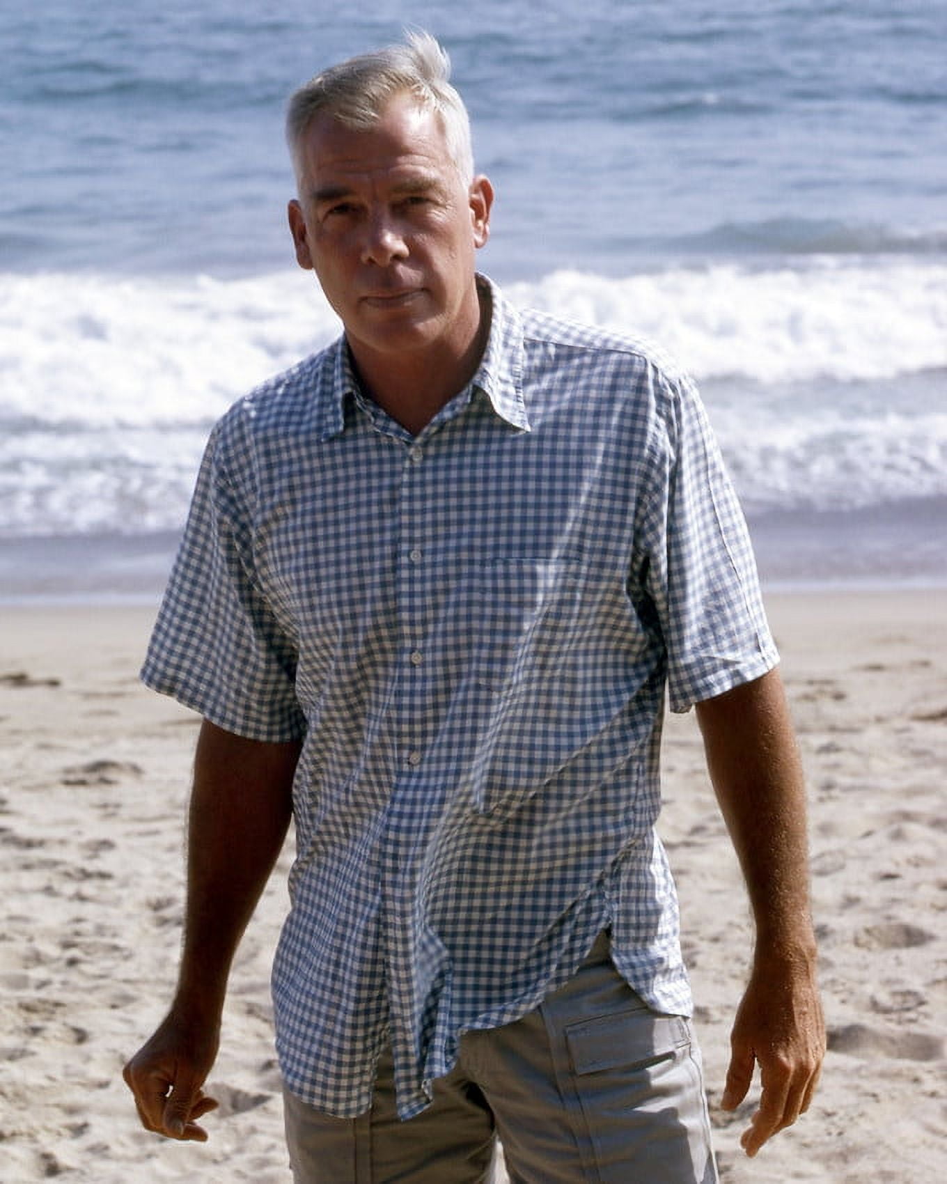 Lee Marvin Candid 1970 On Beach24X36 Classic Hollywood Poster - Walmart.com