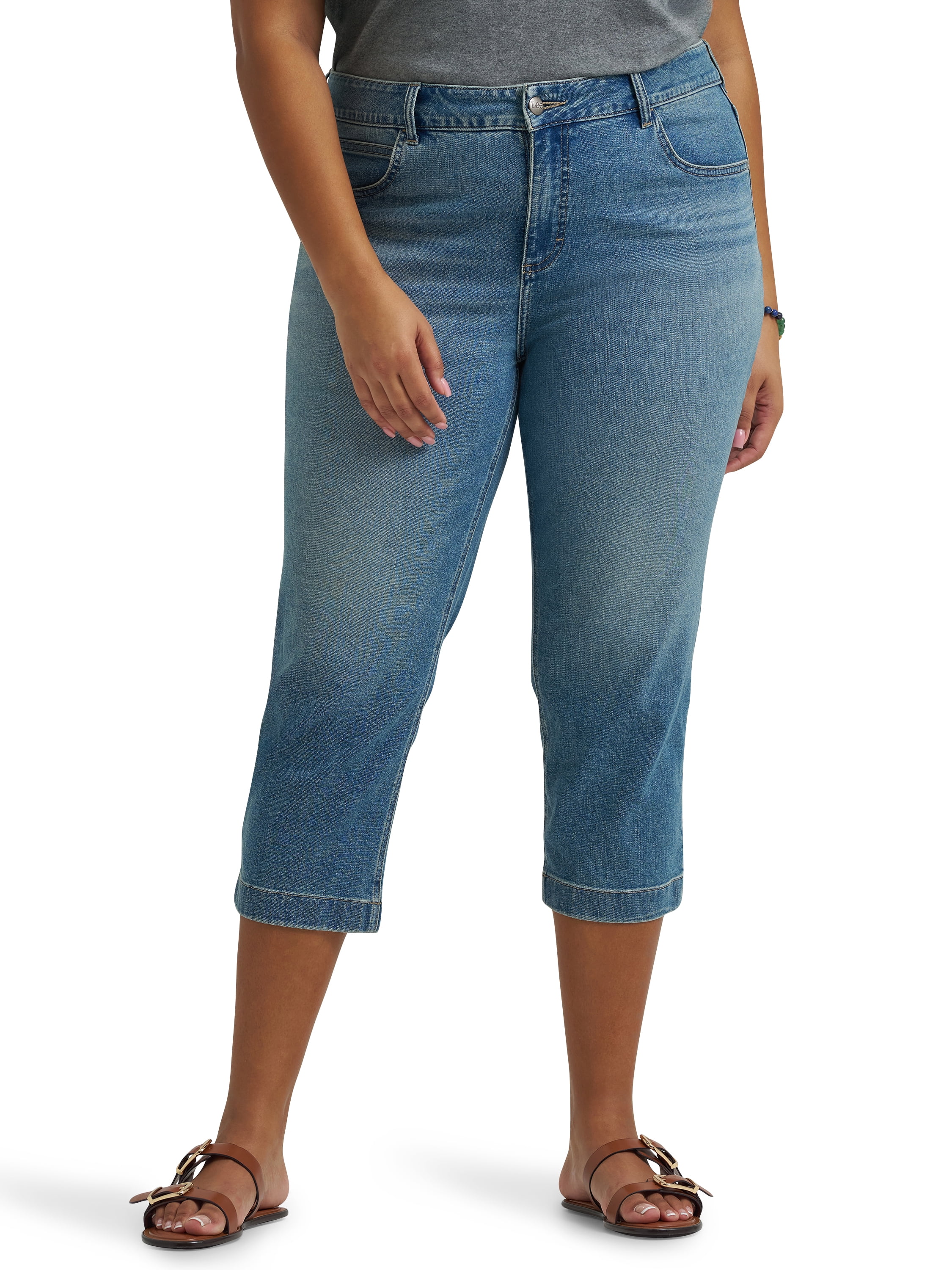 Lee® Women's Plus Mid Rise Capri, Sizes 16W-26W - Walmart.com