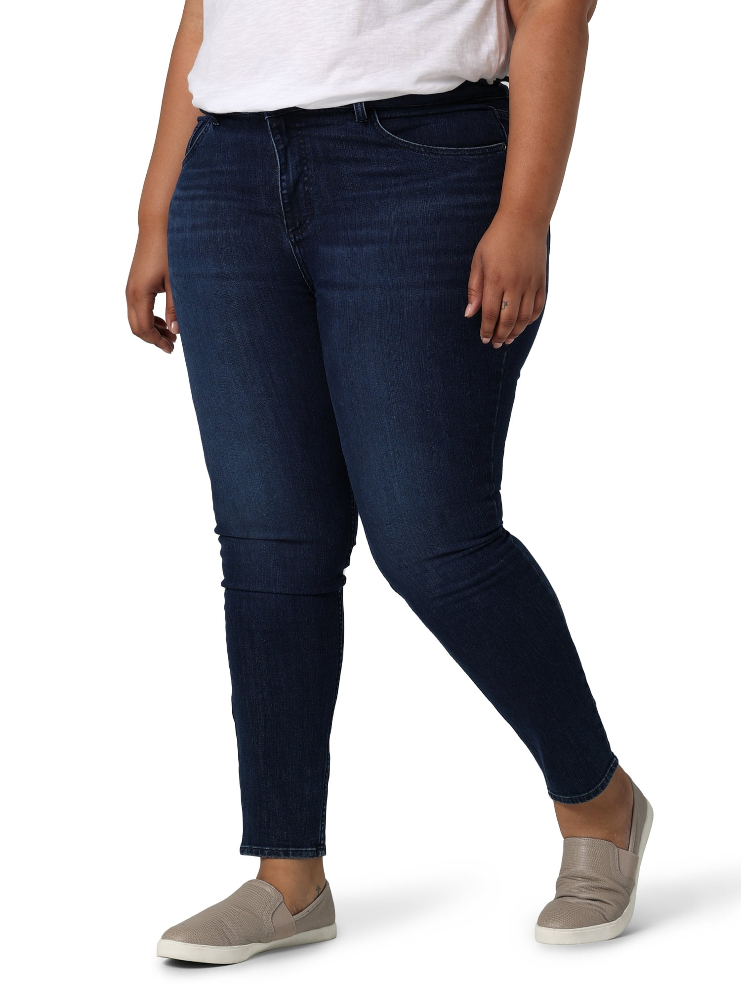 Lee® Women's Plus High Rise Skinny Jean, Sizes 16-26 - Walmart.com