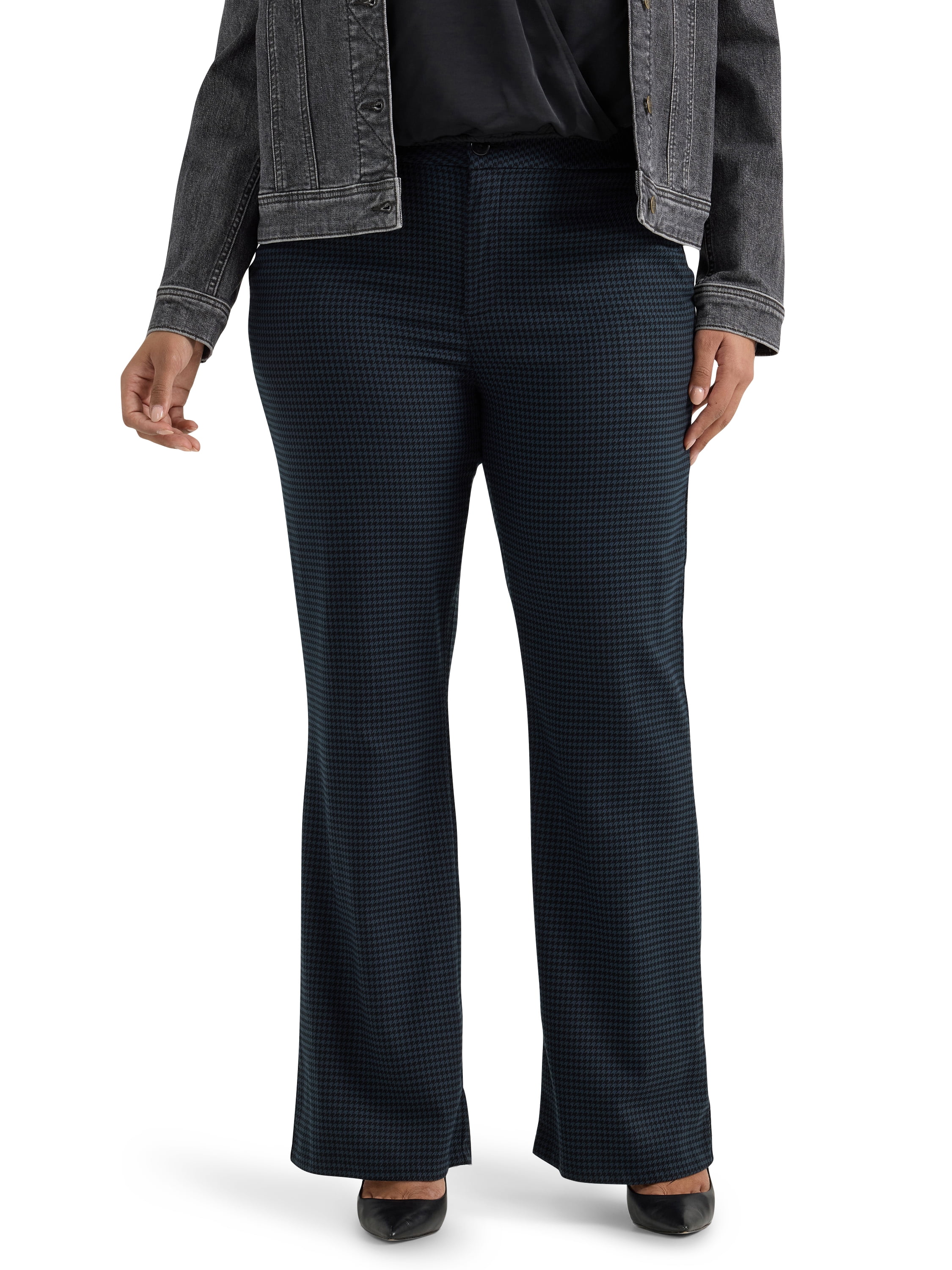 Lee Women's Plus Mid Rise Wrinkle Free Bootcut Pant Cotton Blend ...